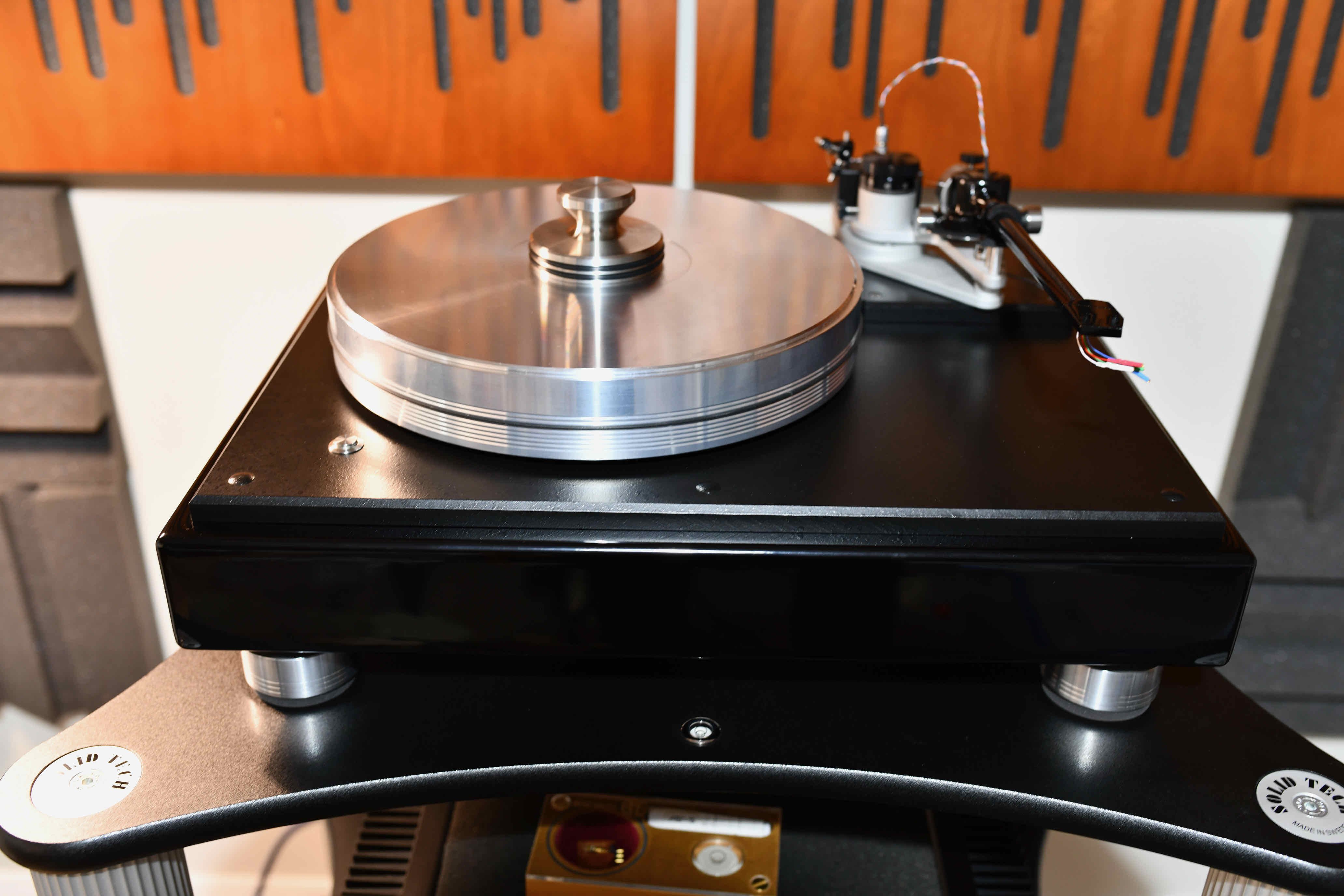 VPI Industries Classic Signature Turntable |﻿ Turntables & Record Players