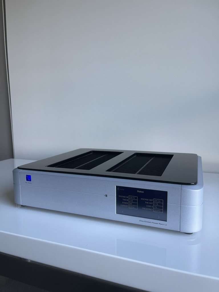 PS Audio P12 Power Regenerator - Power Filtering / Conditioning - StereoNET
