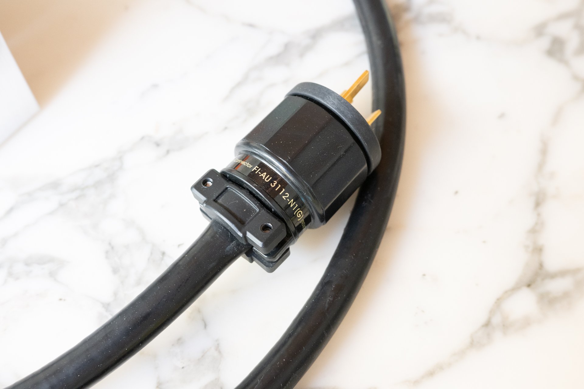 Oyaide TUNAMI V2 2M / Furutech Power Cable |﻿ Power Cables