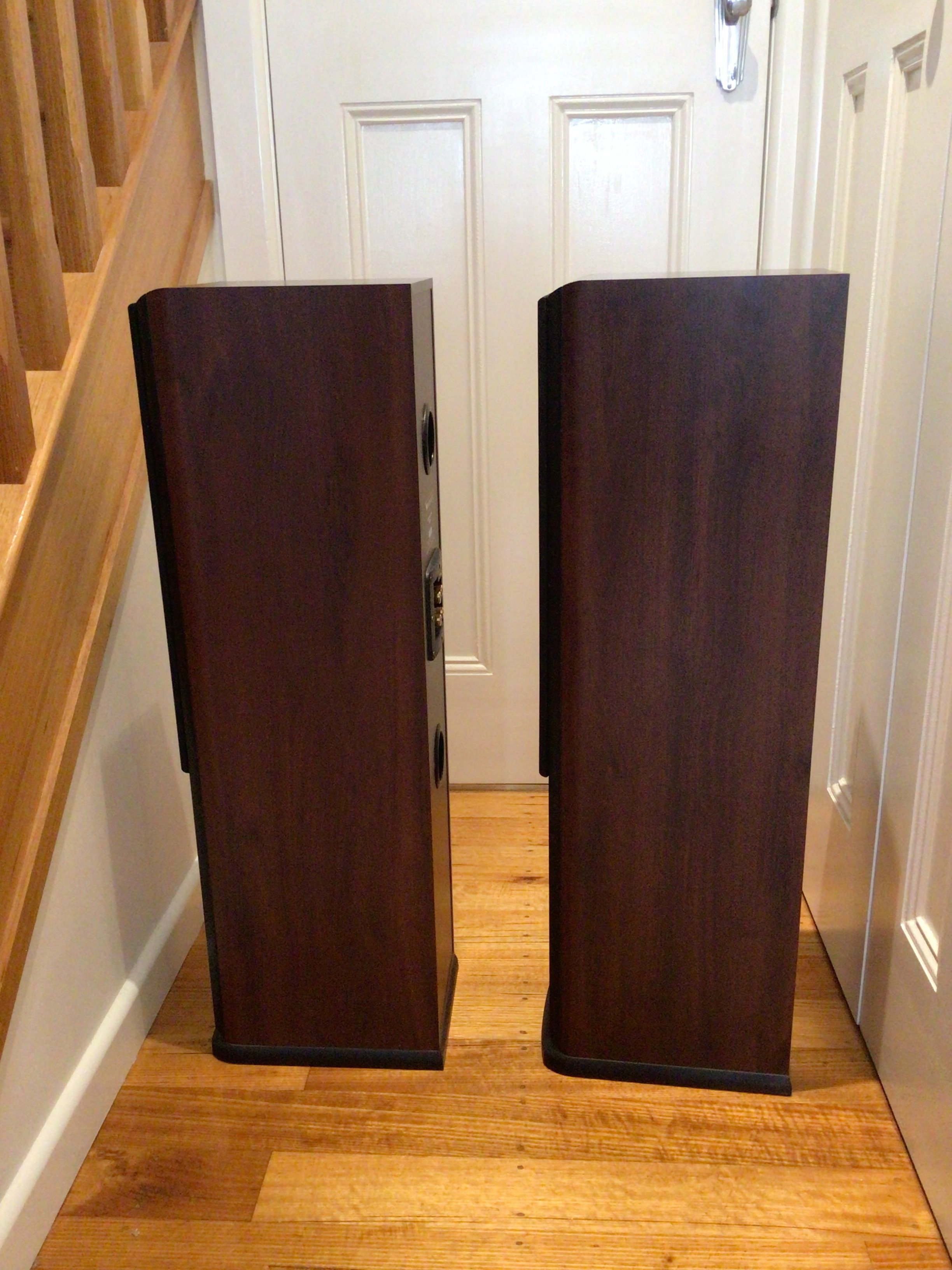 Whatmough Audio M30 & M05 Floorstanding Loudspeakers |﻿ Floorstanders