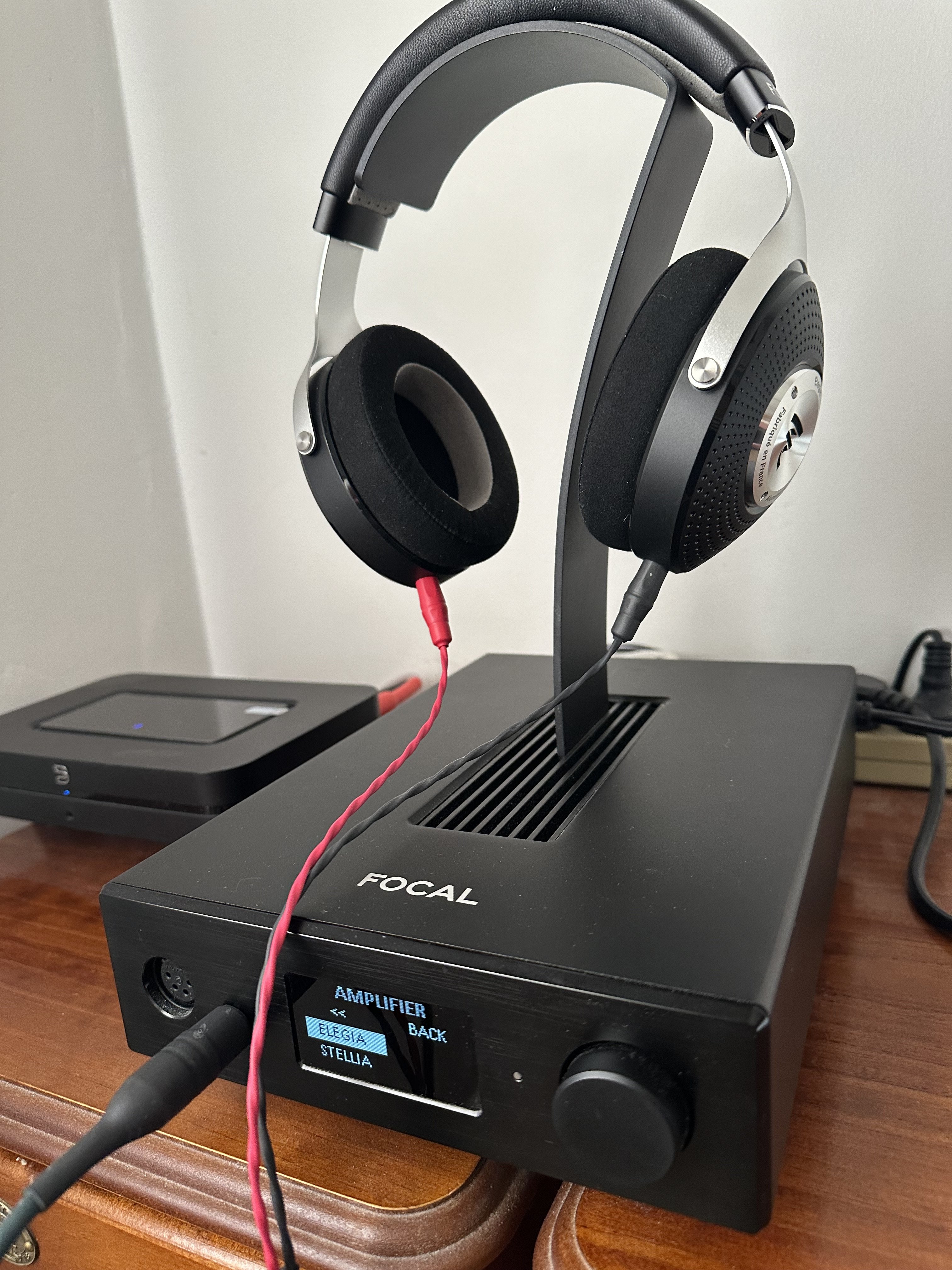 Focal Arche Headphone Amplifier - Headphone Amps & DACs - StereoNET
