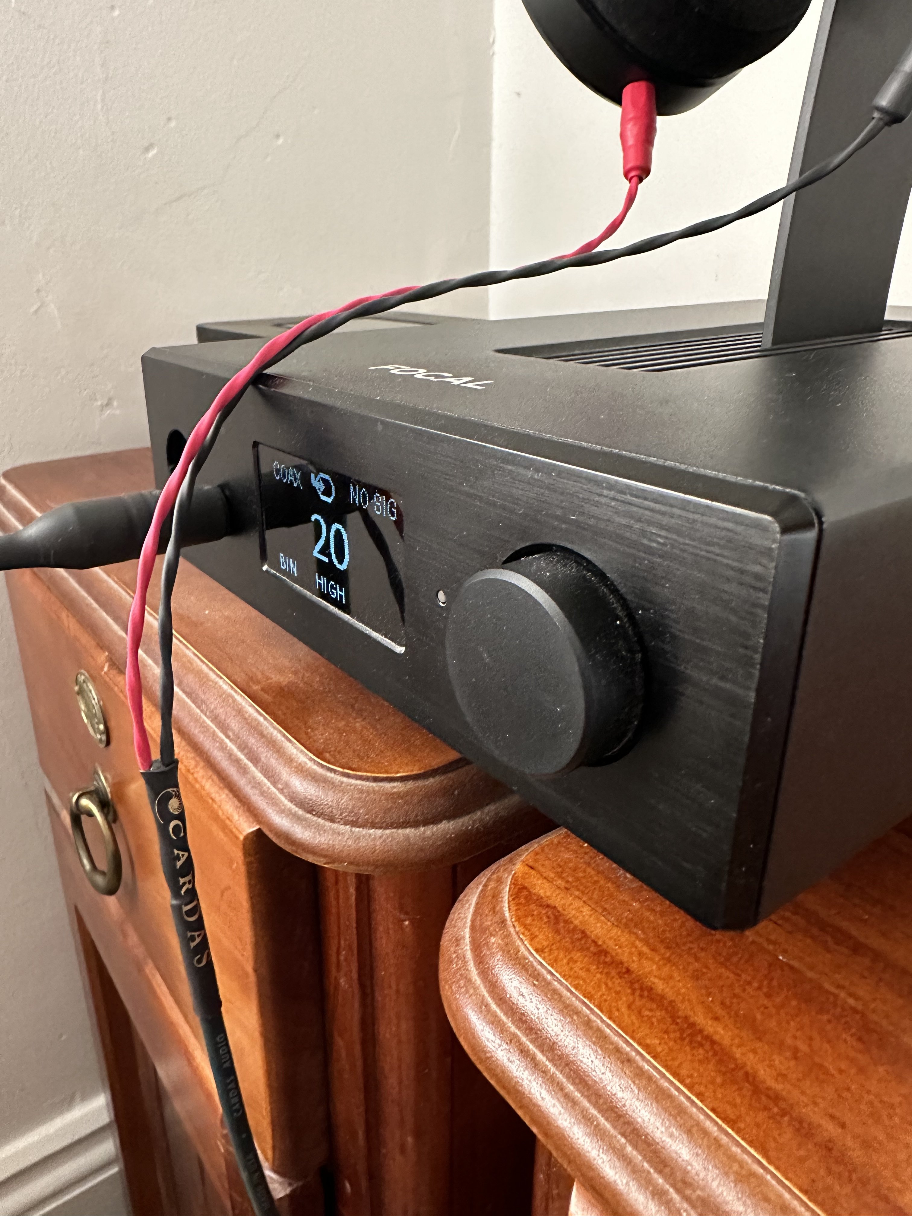 Focal Arche Headphone Amplifier - Headphone Amps & DACs - StereoNET