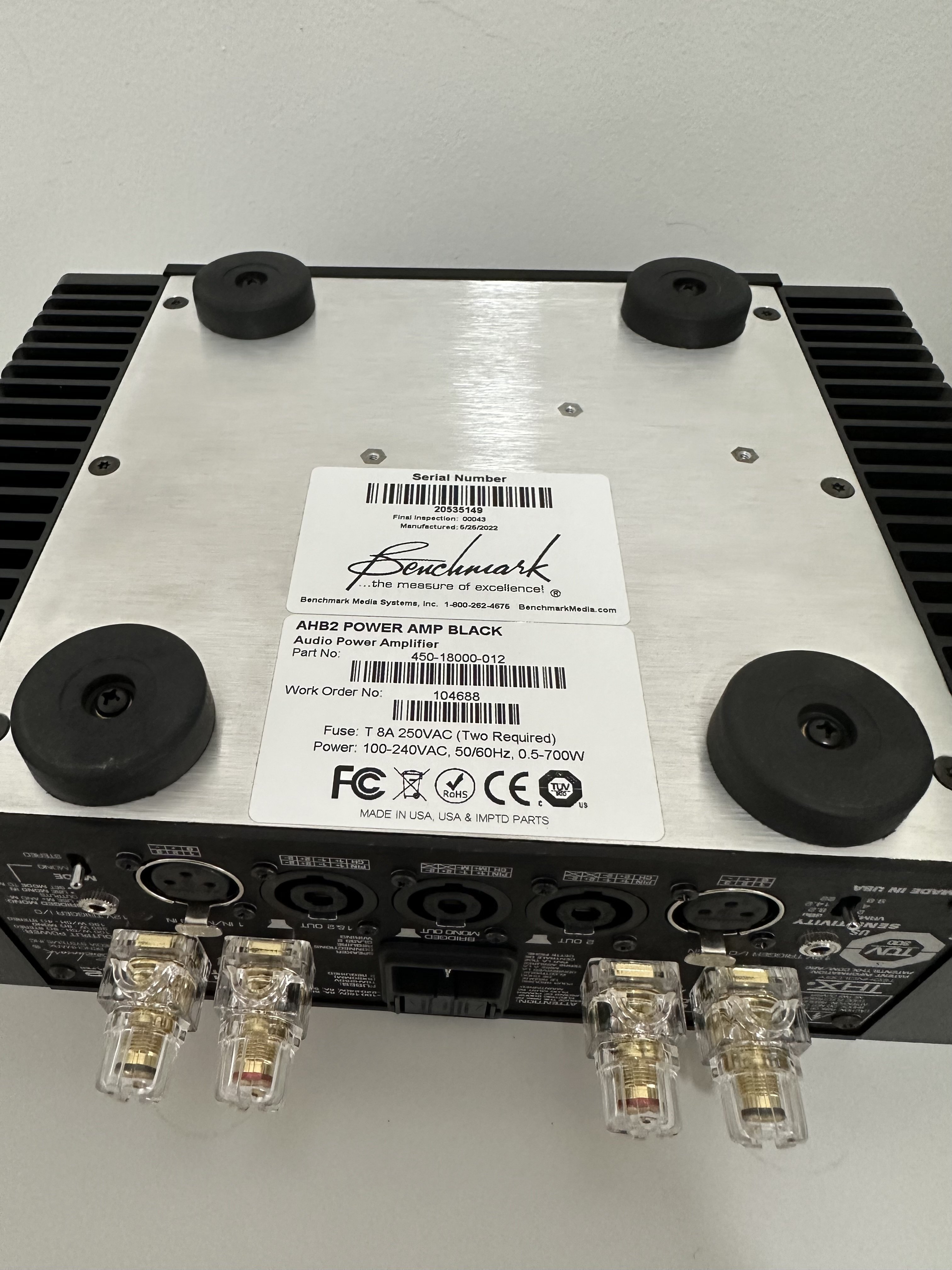 Benchmark Media Systems AHB2 Power Amplifier - Power Amplifiers - StereoNET