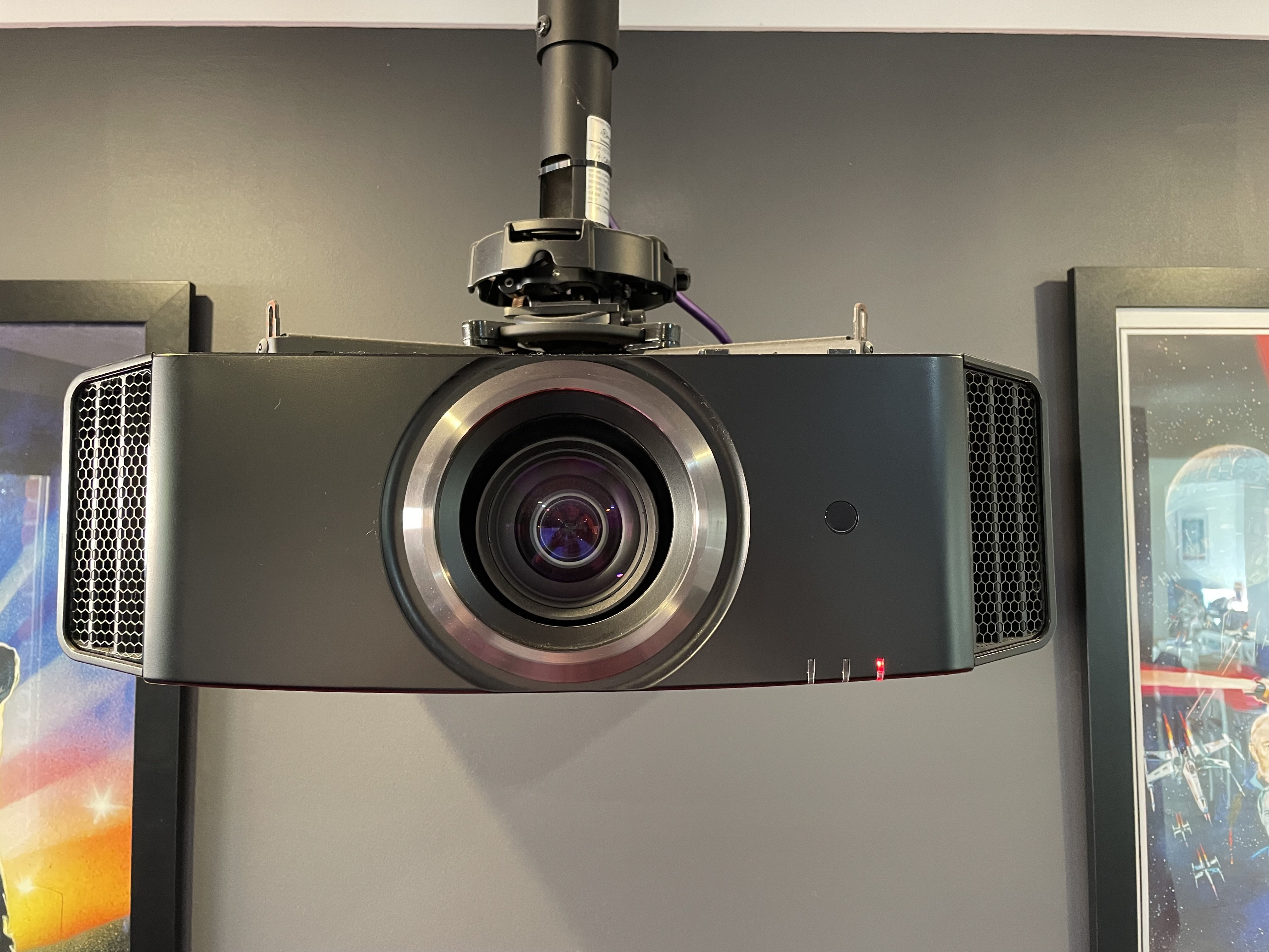 JVC X35 Projector |﻿ Projectors & Screens