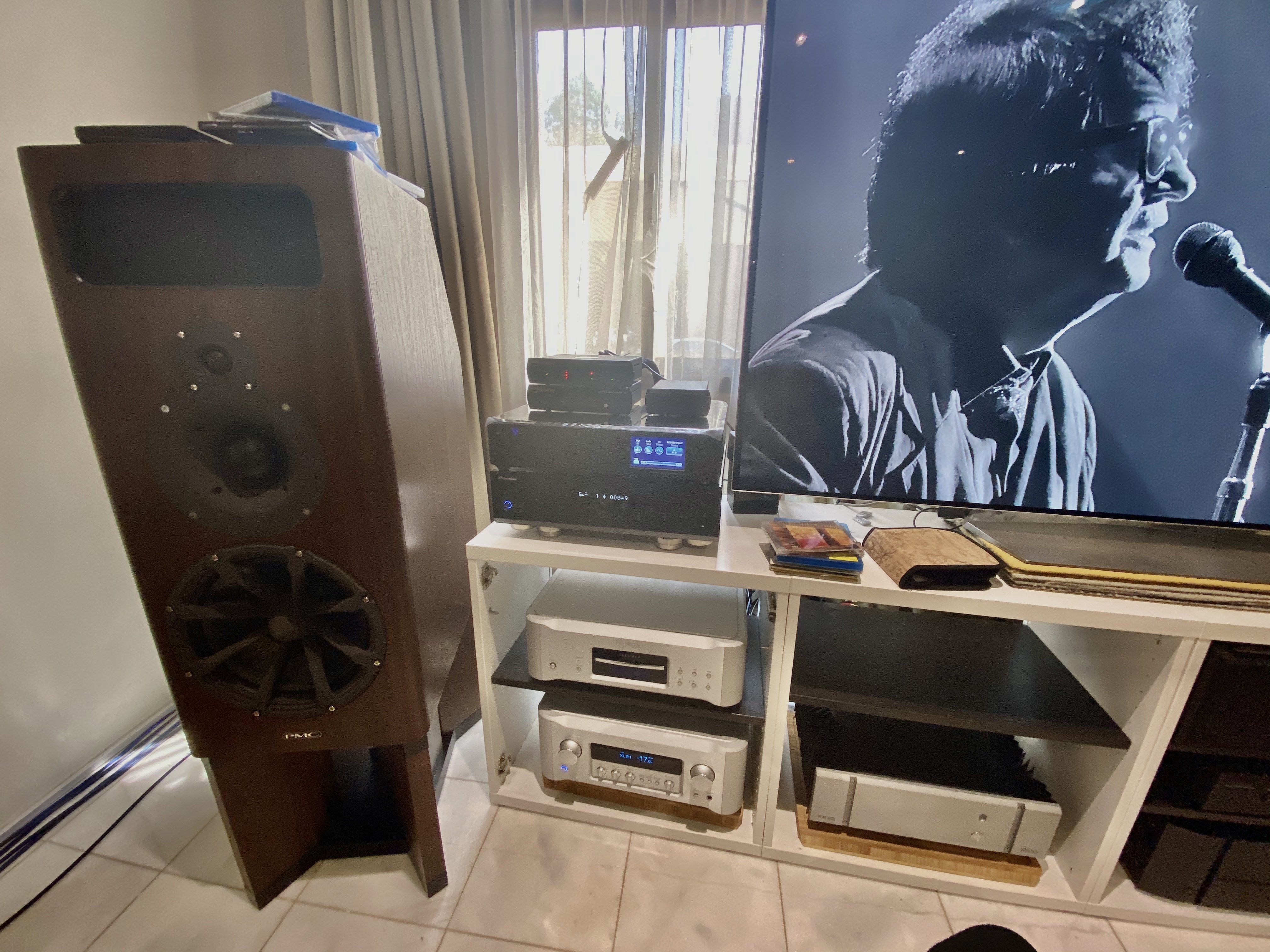 PMC Speakers MB2SE Floorstanding Loudspeakers |﻿ Floorstanders