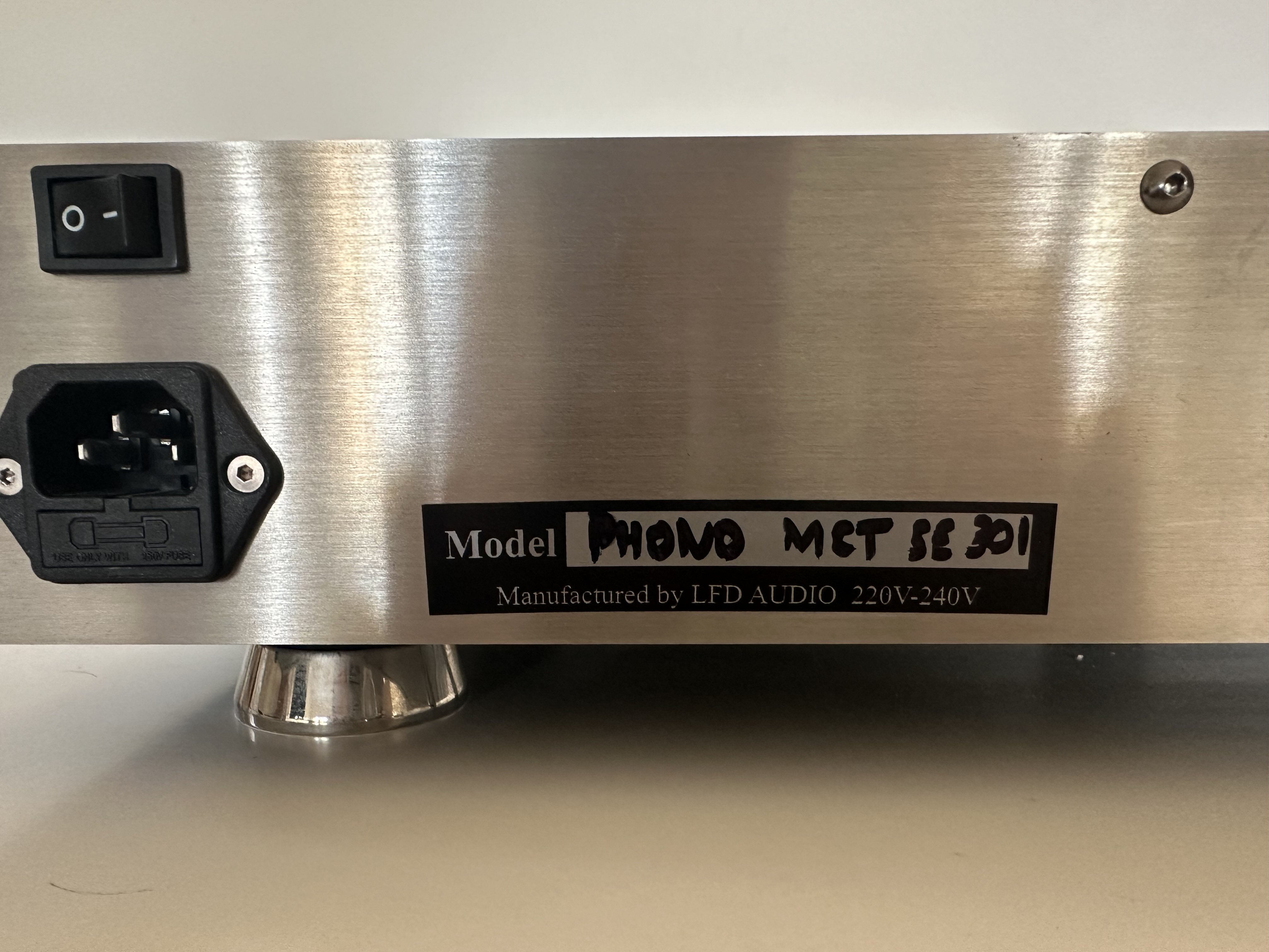 LFD Audio MCT SE Phono Preamplifier - Phono Amplifiers - StereoNET