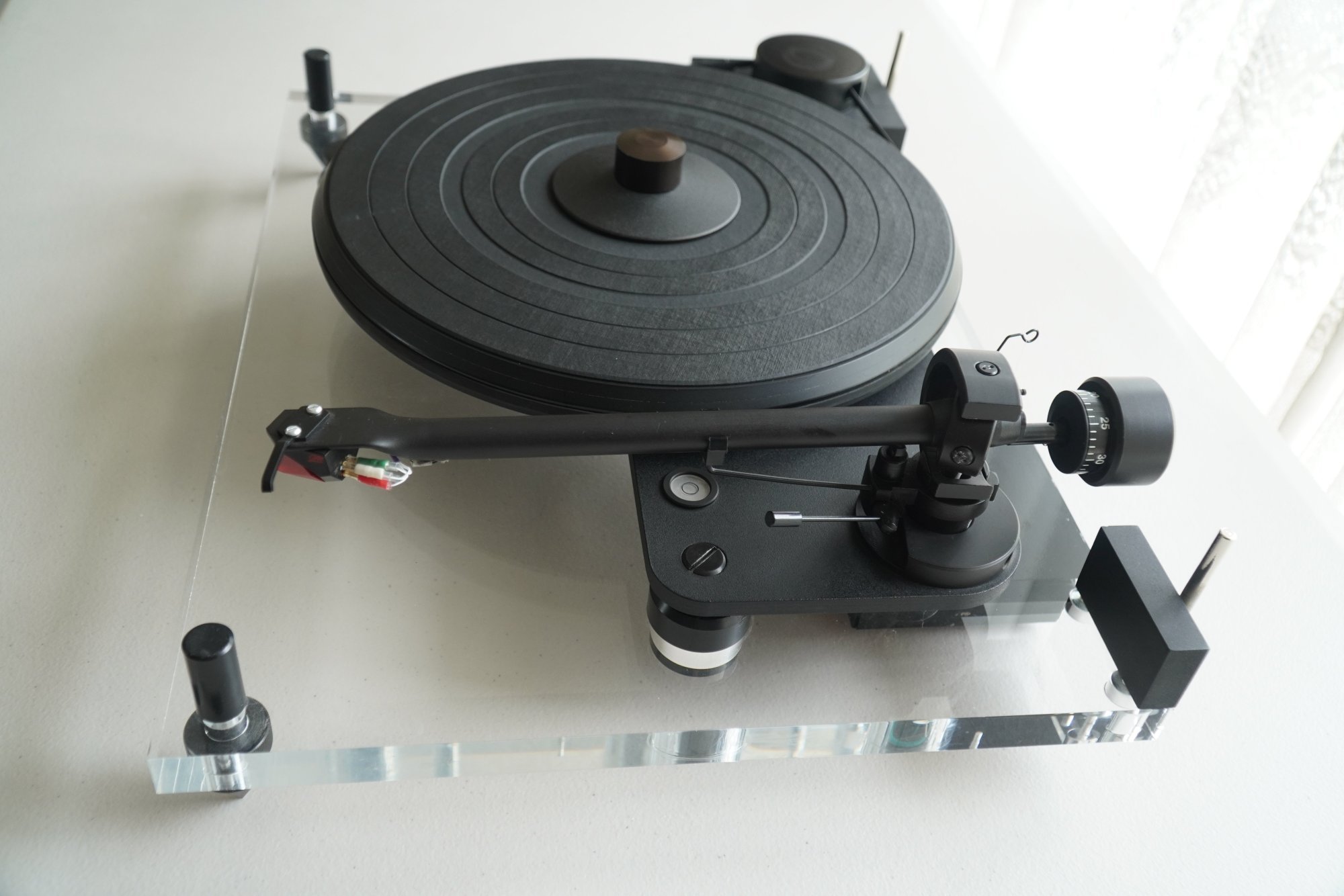 Pro-Ject 6.9 Perspective Turntable |﻿ Turntables & Record Players