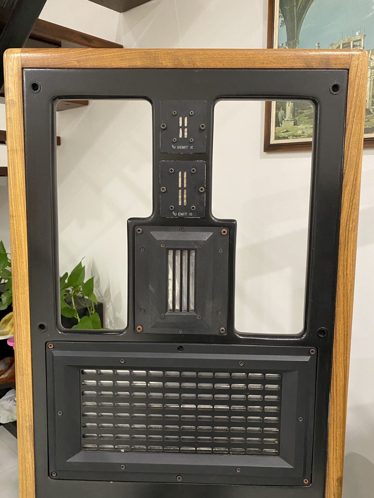 Infinity IRS DELTA/GAMMA Floorstanding Loudspeakers |﻿ Floorstanders