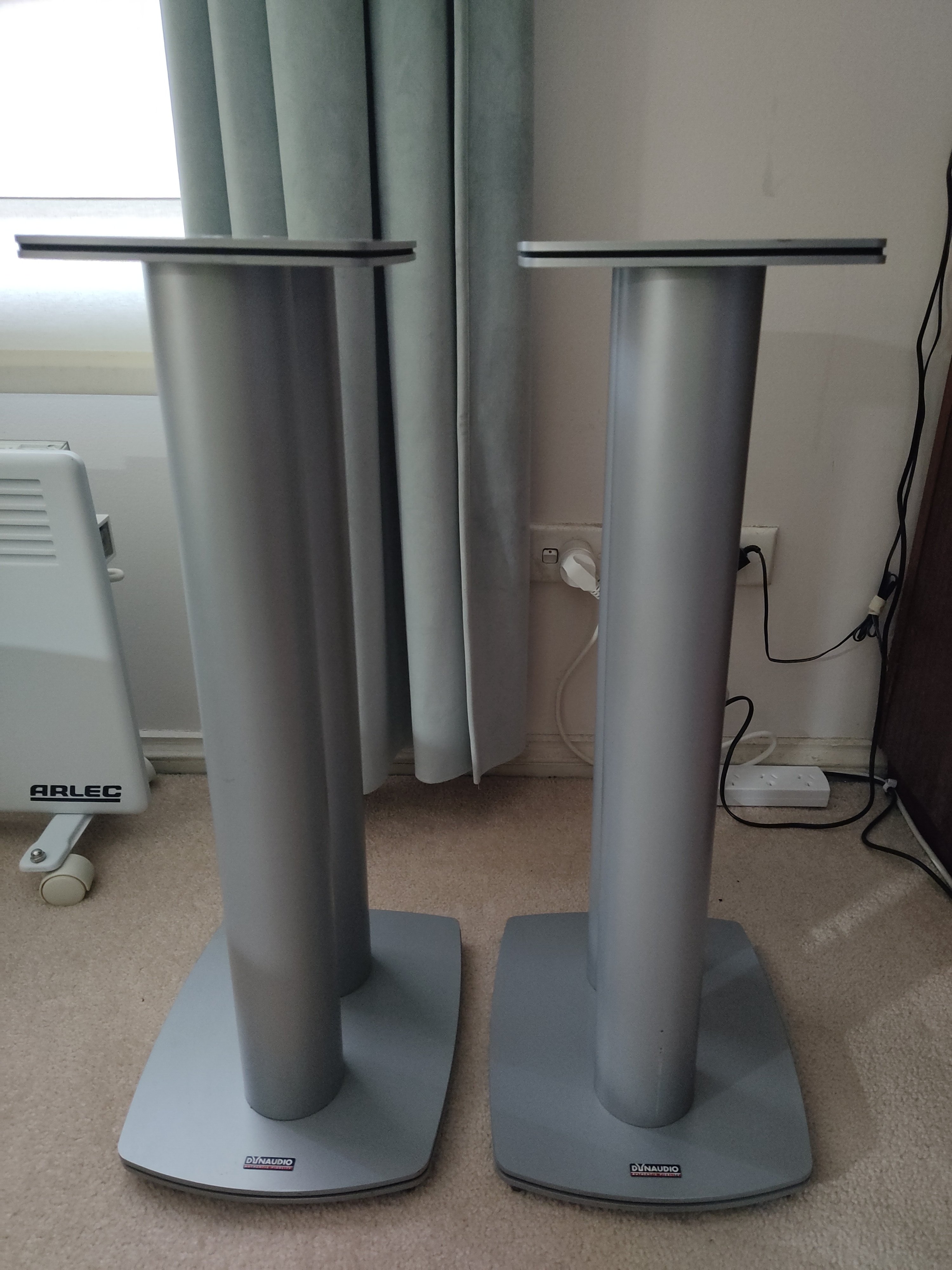 Dynaudio Stand 4 Silver Speaker Stands |﻿ Speaker Stands
