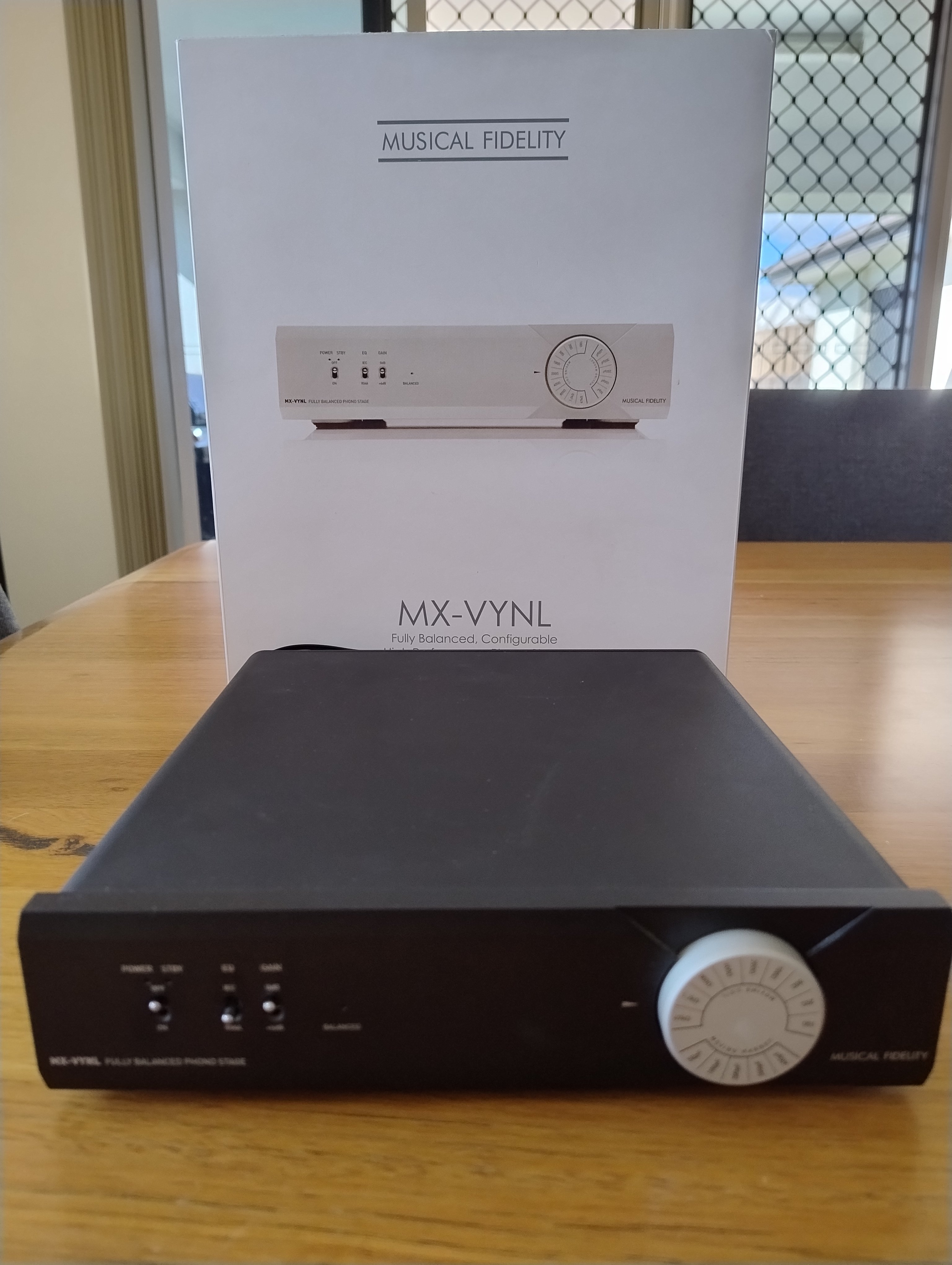 Musical Fidelity MX-Vinyl Phono Preamplifier - Phono Amplifiers - StereoNET