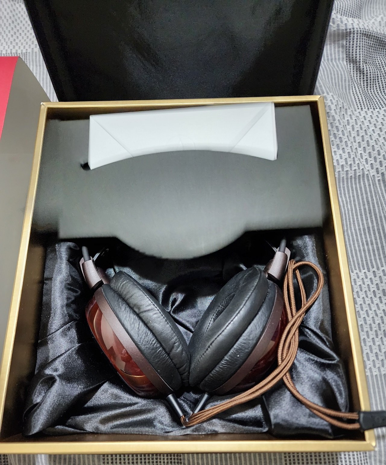 Audio-Technica ATH-W3000ANV Headphones - Over/On Ear |﻿ Headphones ...