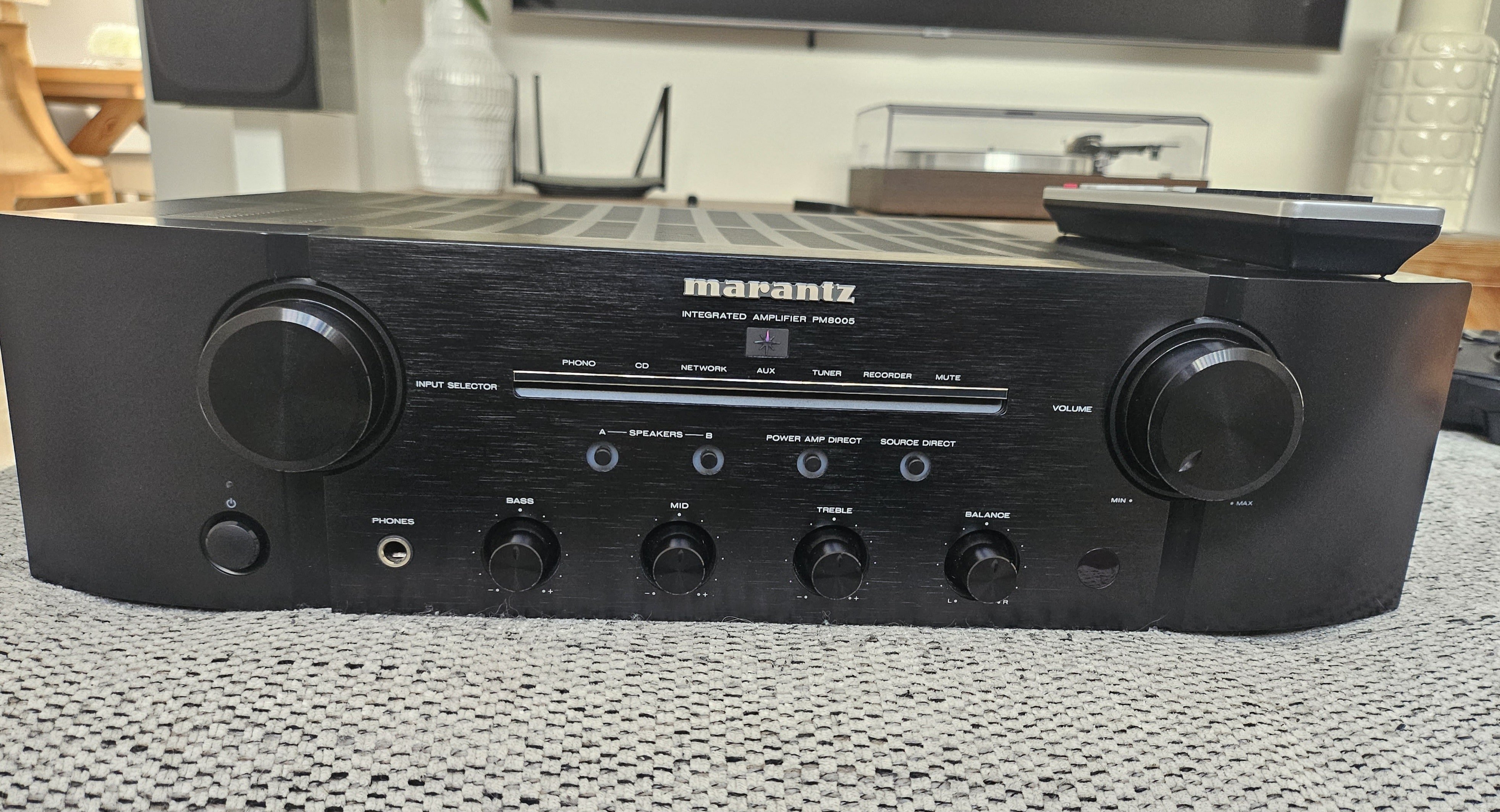 Marantz PM8005 Integrated Amplifier (Solid State) - Integrated Amplifiers - StereoNET