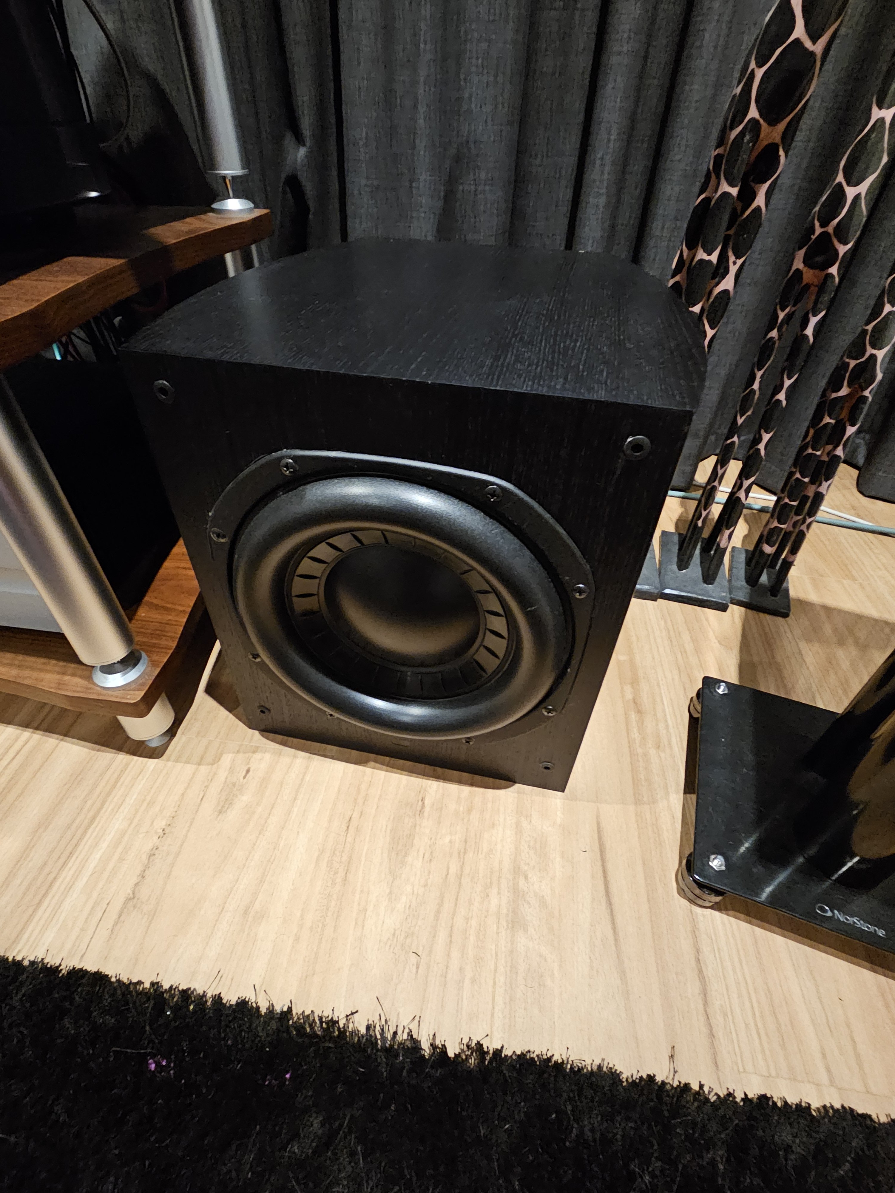 Paradigm Sub 12 Subwoofer (Active / Powered) - Subwoofers - StereoNET