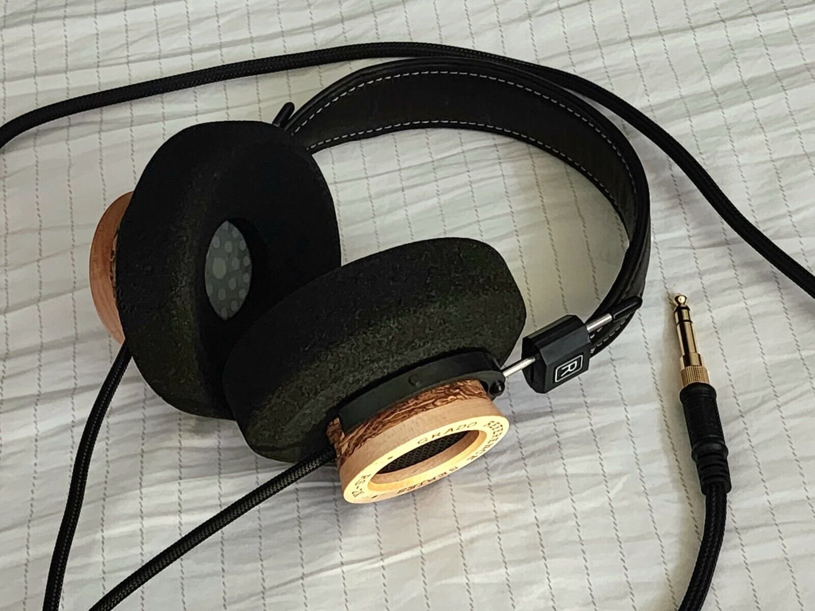 Grado RS2X Headphones - Over/On Ear - Headphones (Over/On Ear) - StereoNET