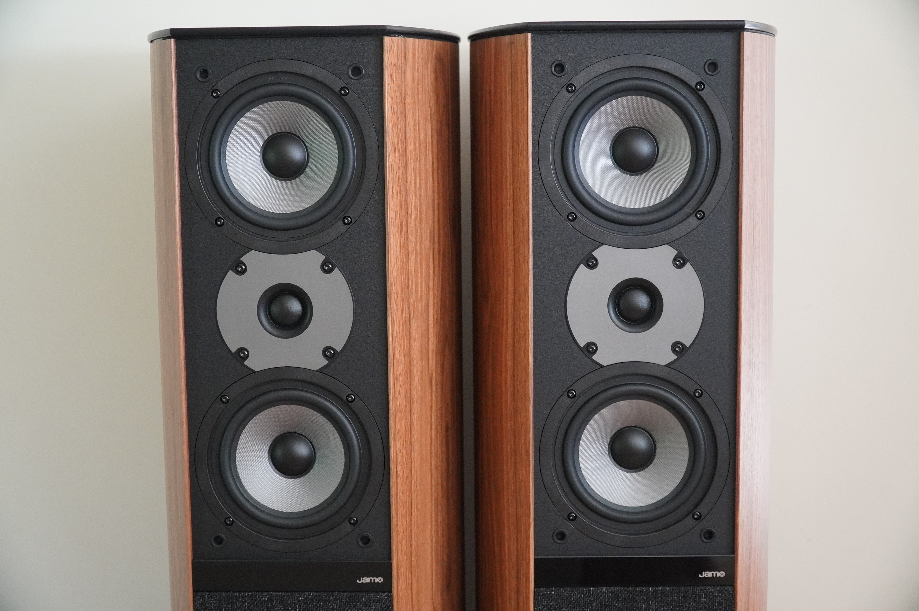 Jamo D590 - 50th Anniversary Limited Edition Floorstanding Loudspeakers |﻿ Floorstanders & Large ...