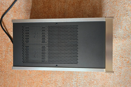 Accuphase C-17 Phono Preamplifier - Phono Amplifiers - StereoNET