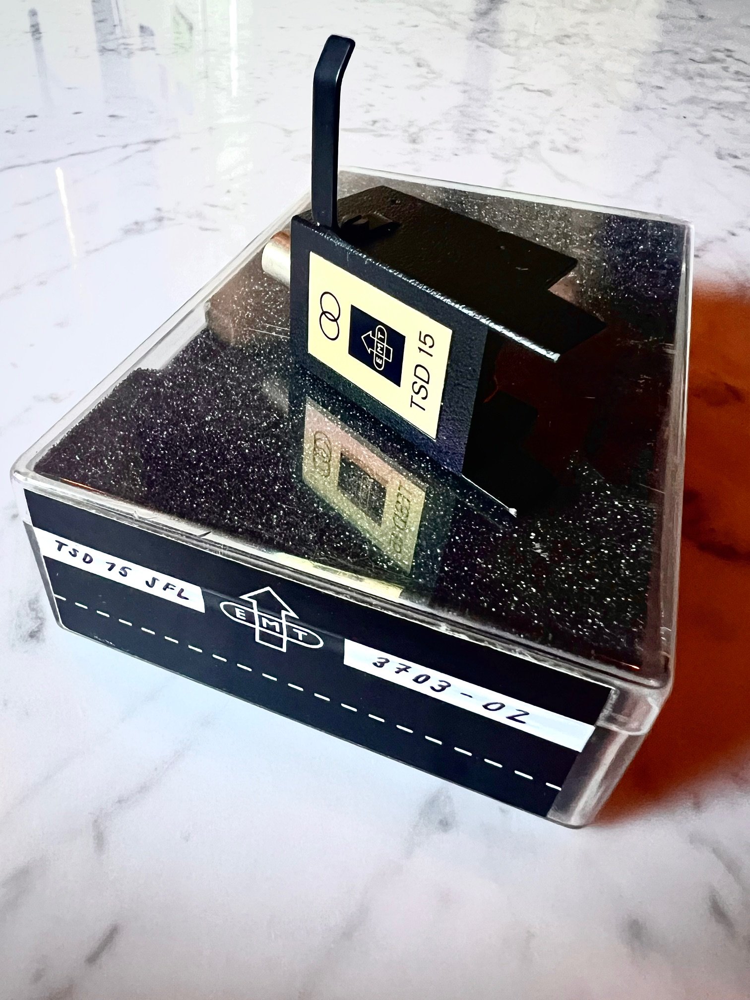 EMT TSD15 Phono Cartridge (MC) - Phono Cartridges - StereoNET