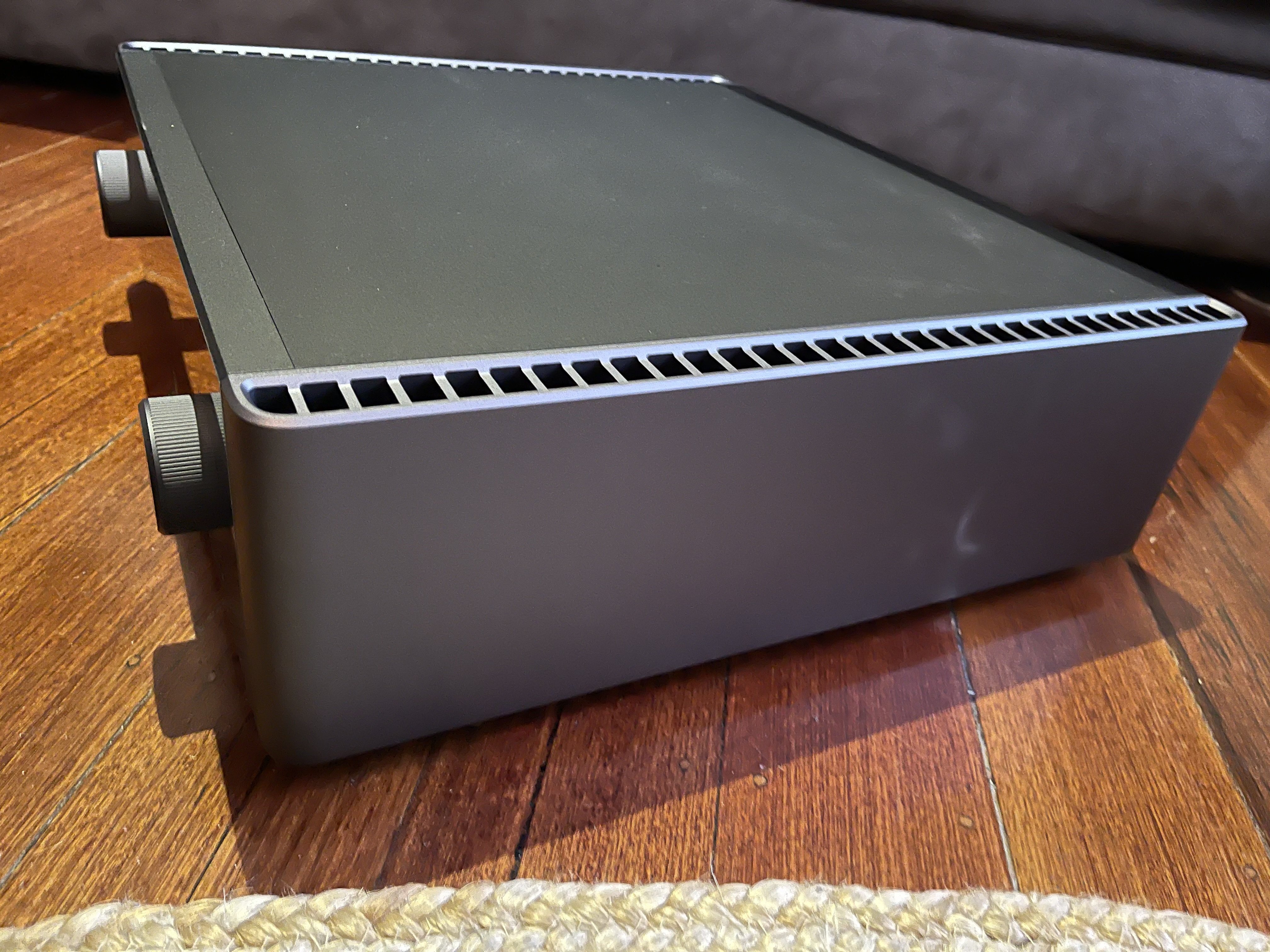 Rotel Michi P5 Pre Amplifier - Pre Amplifiers - StereoNET