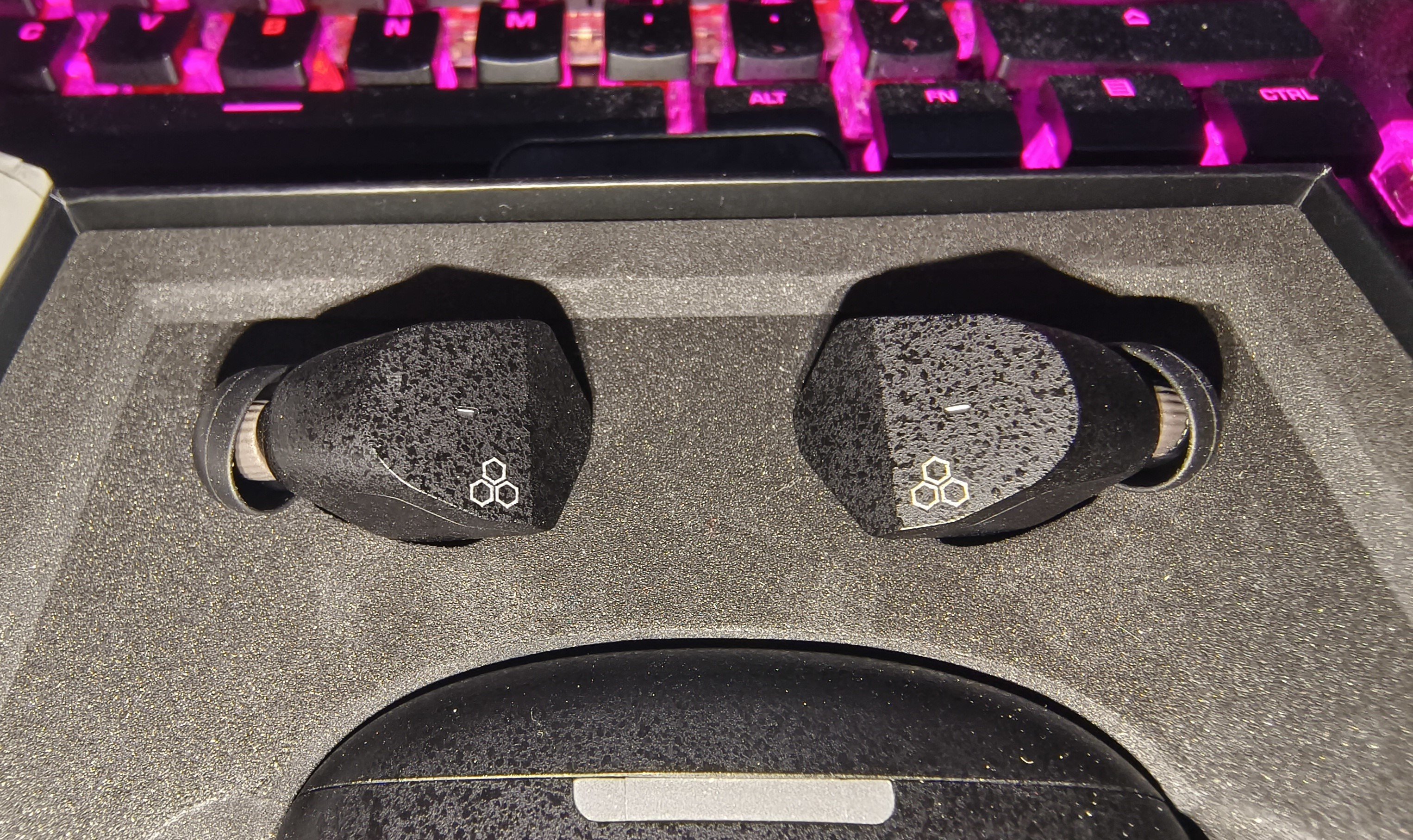 Final Audio ZE3000 Wireless Earbuds |﻿ Headphones (In Ear Monitors)