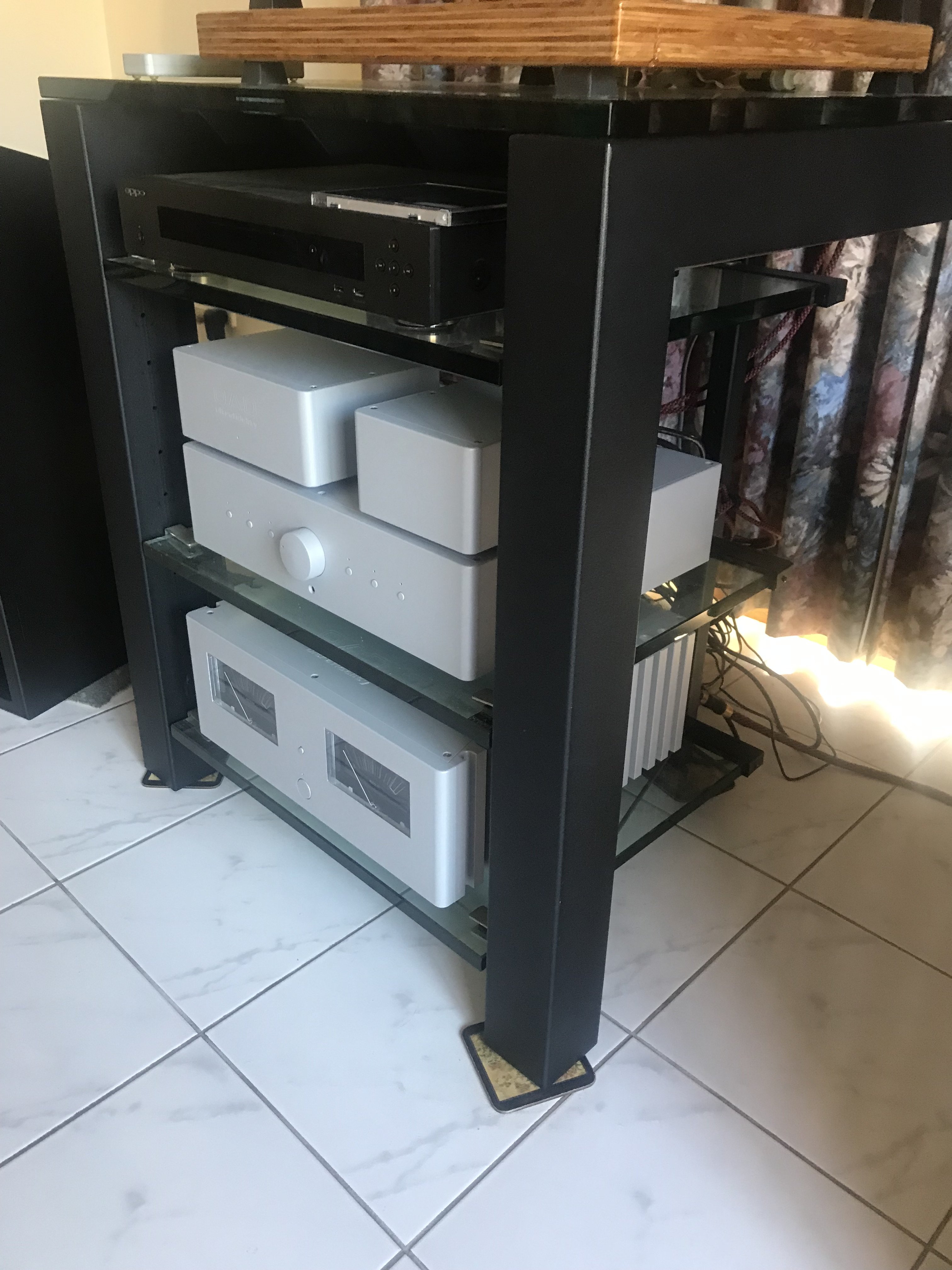 Schroers & Schroers Focus 72 AV Rack / Cabinet - Racks & Cabinets ...