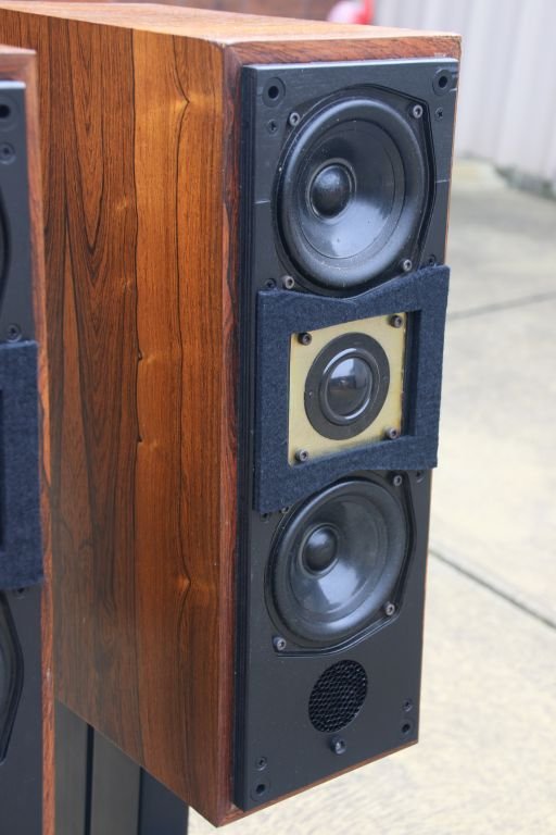 Meridian Audio M2 Floorstanding Loudspeakers - Floorstanders & Large ...