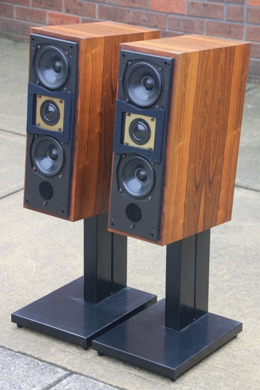 Meridian Audio M2 Floorstanding Loudspeakers - Floorstanders & Large ...