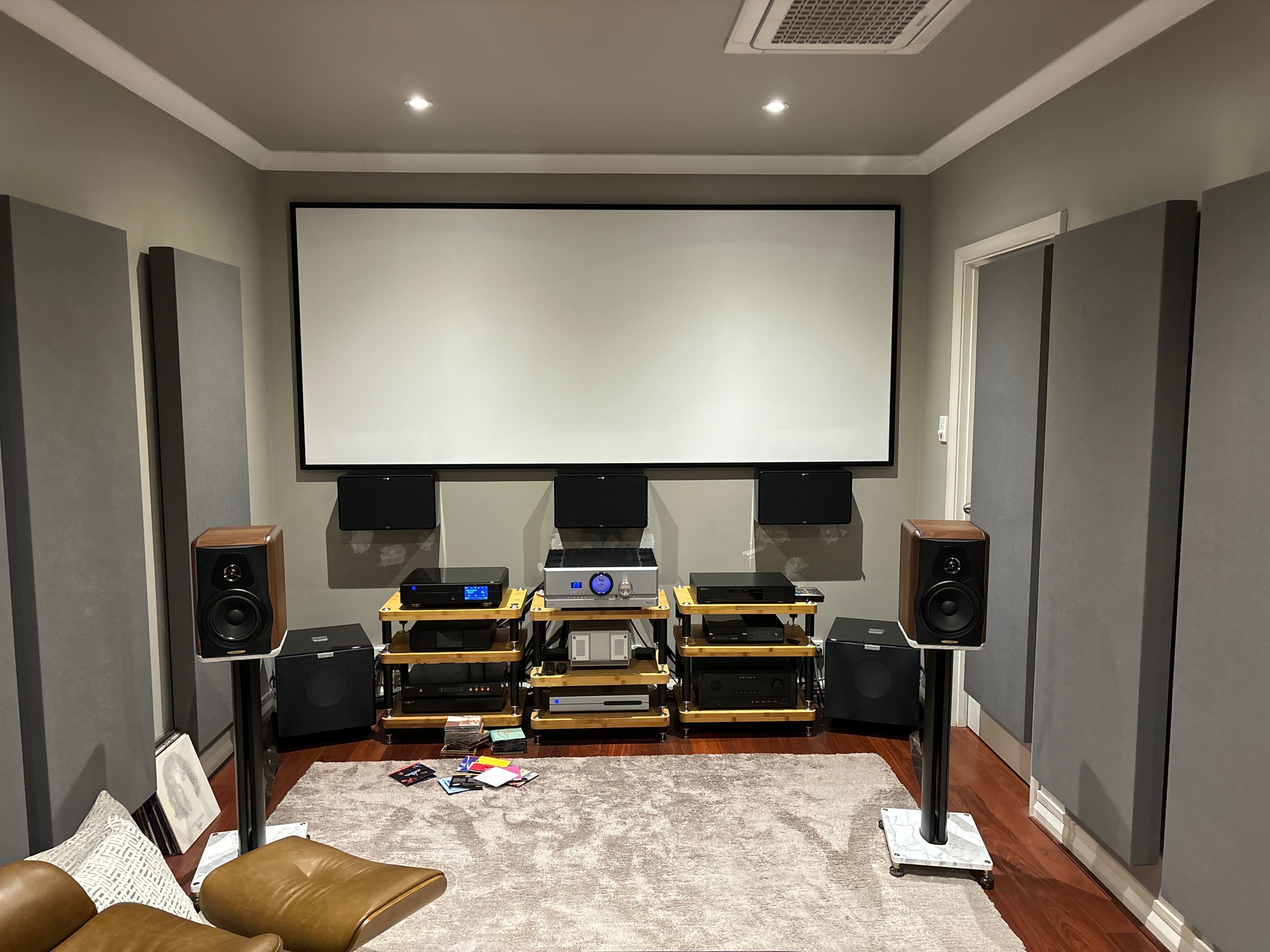 Building a false wall for an acoustically transparent screen. - Room ...