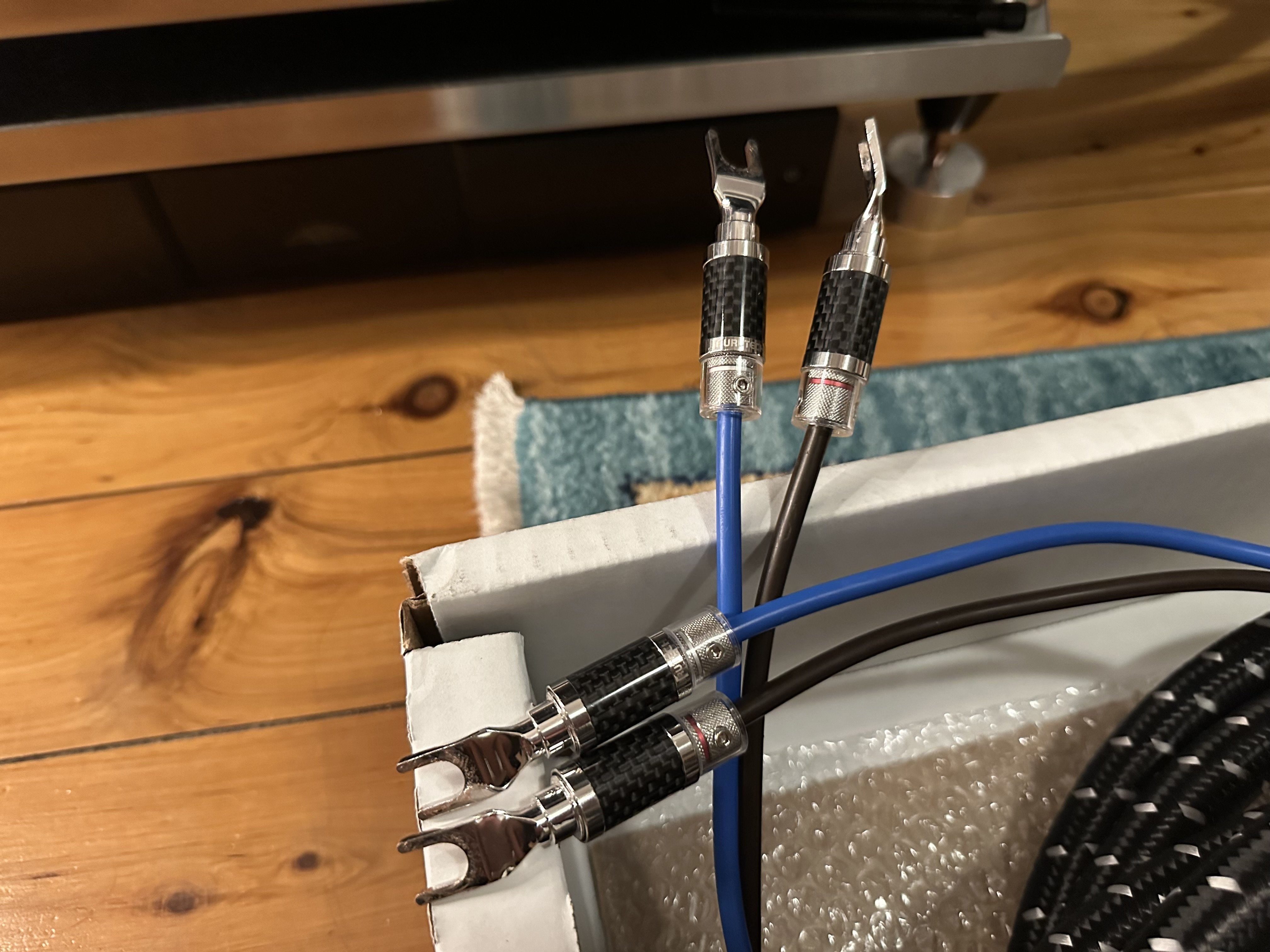 Furutech DSS4.1 Speaker Cables |﻿ Speaker Cables