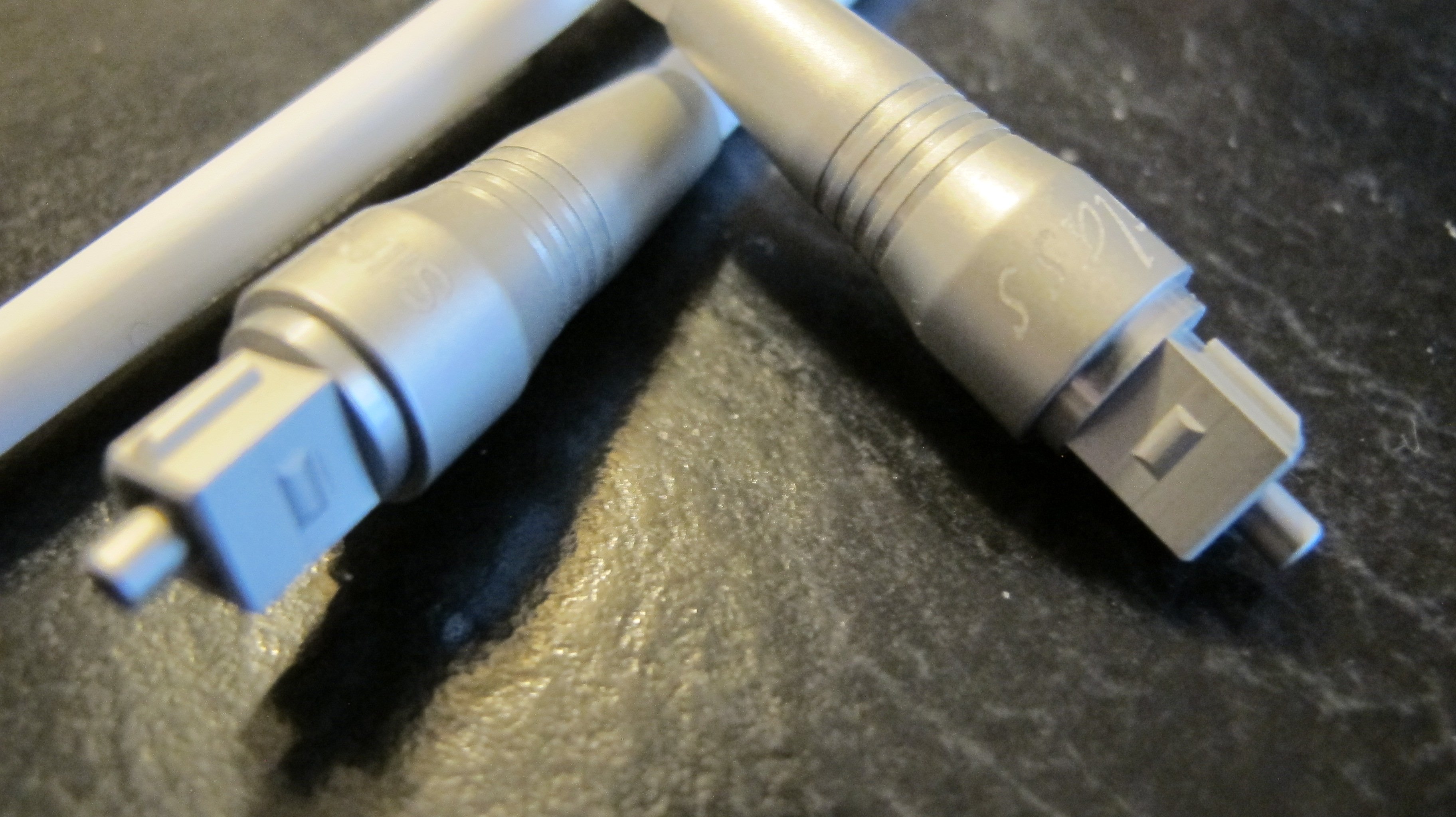 LIFATEC Toslink Premium Silflex Optical Cable - Digital Cables - StereoNET