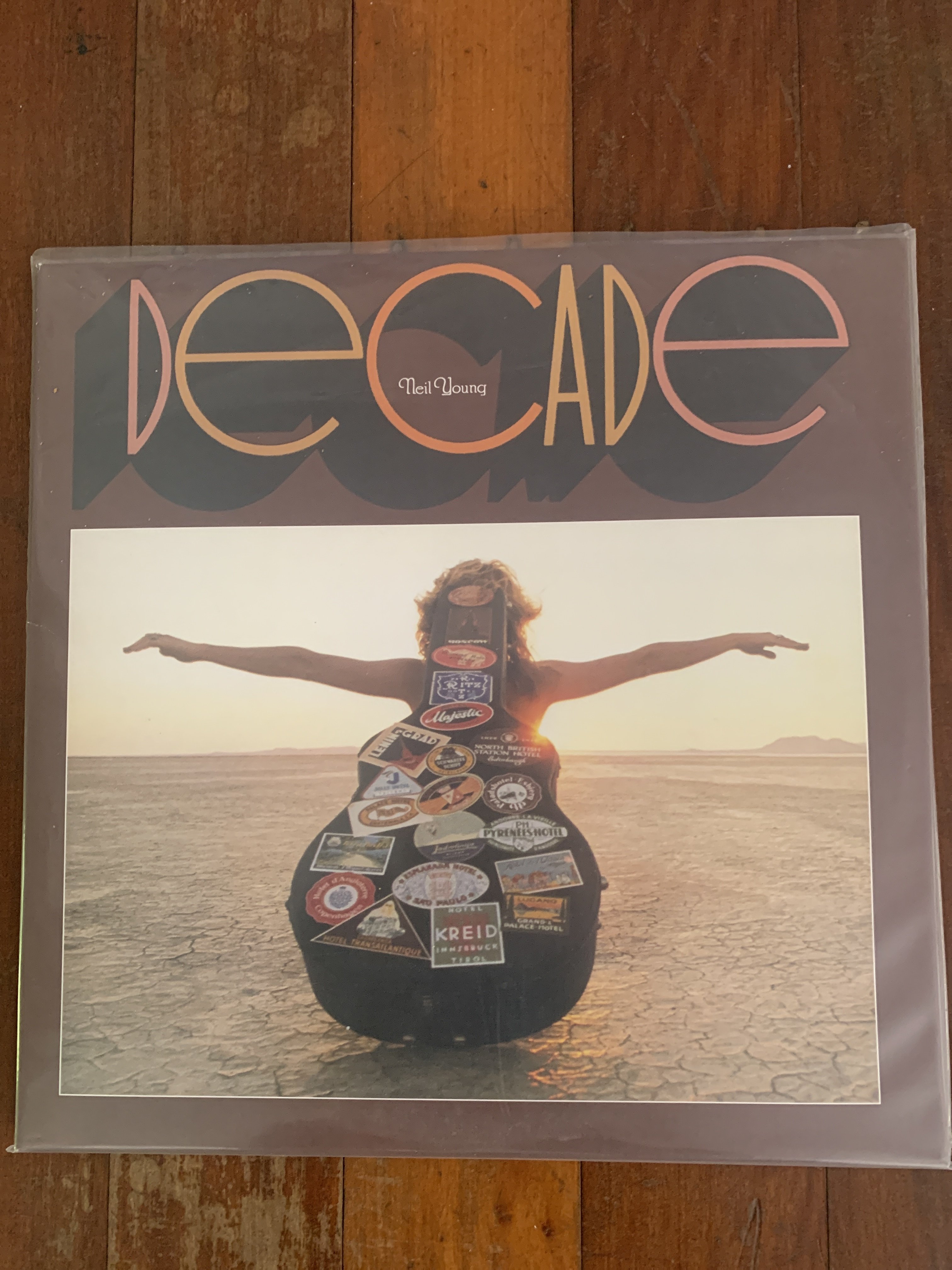 Neil Young-Decade 3LP Vinyl Record (LP) - Vinyl Records - StereoNET