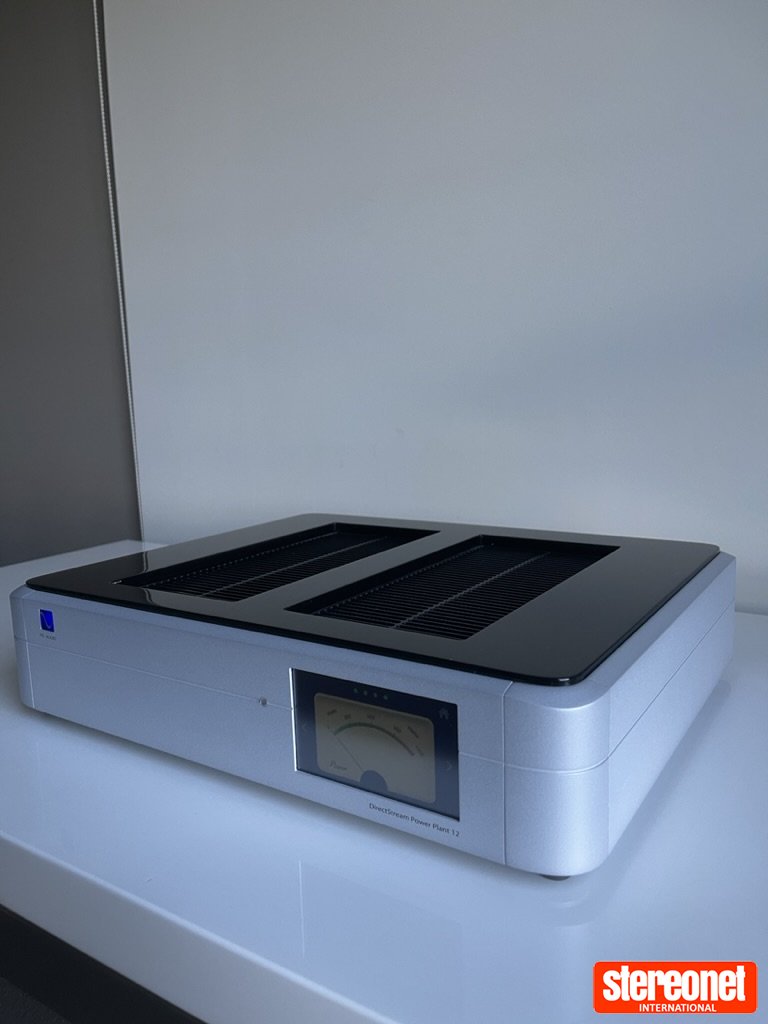 PS Audio P12 Power Regenerator - Power Filtering / Conditioning - StereoNET