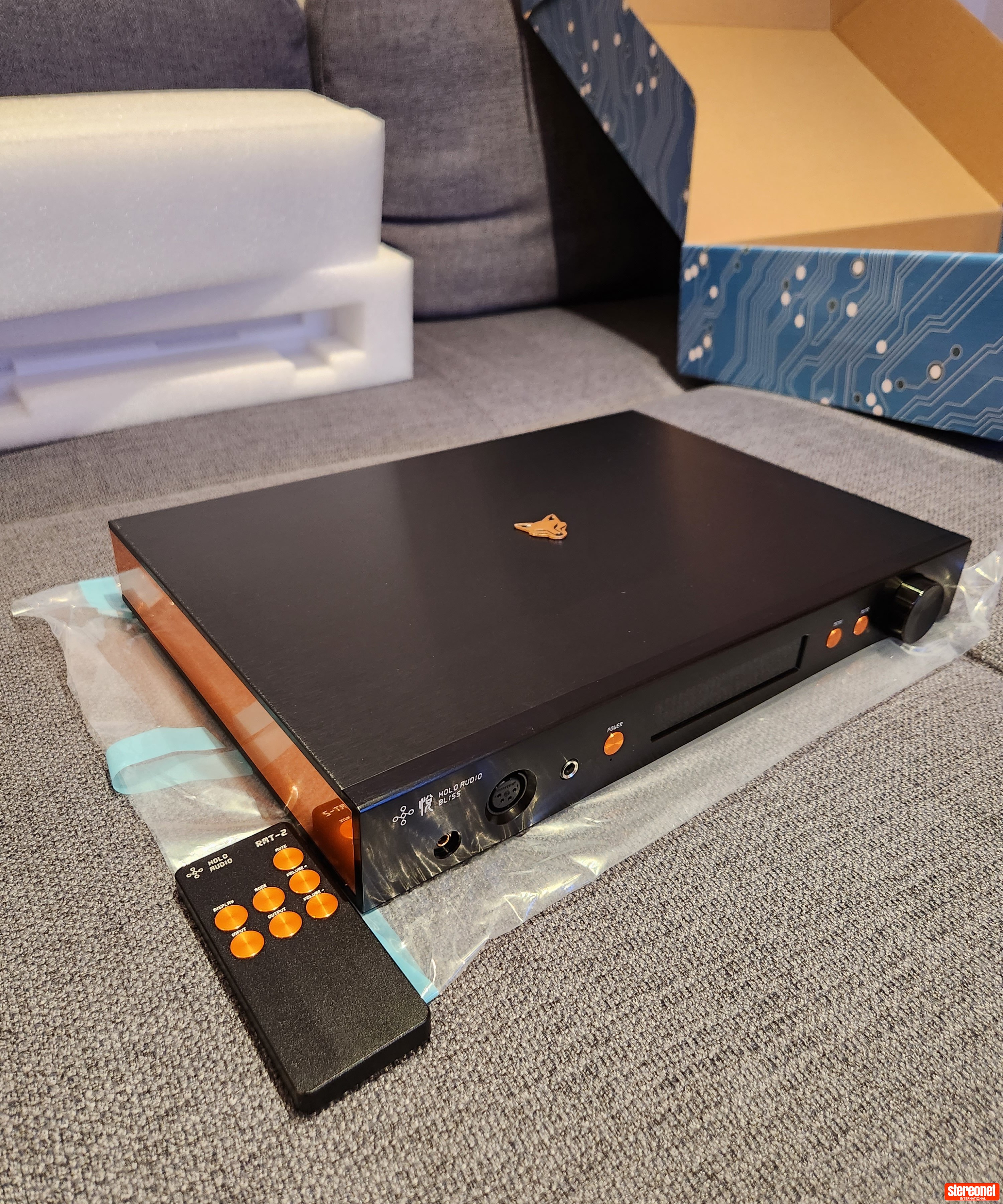 Holo Audio Bliss KTE Headphone Amplifier - Headphone Amps & DACs ...