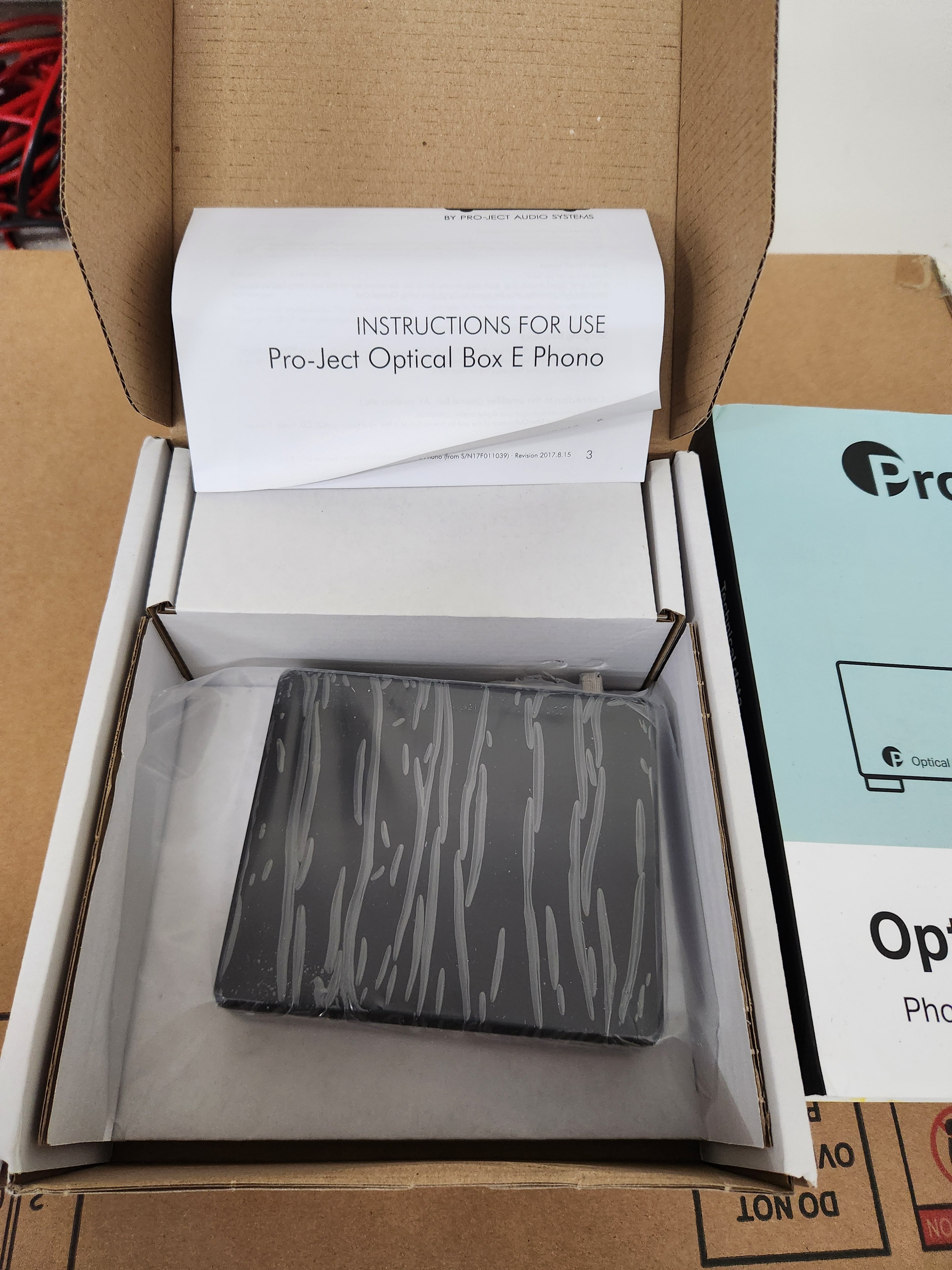 Pro-Ject Optical Box E Phono Preamplifier - Phono Amplifiers - StereoNET