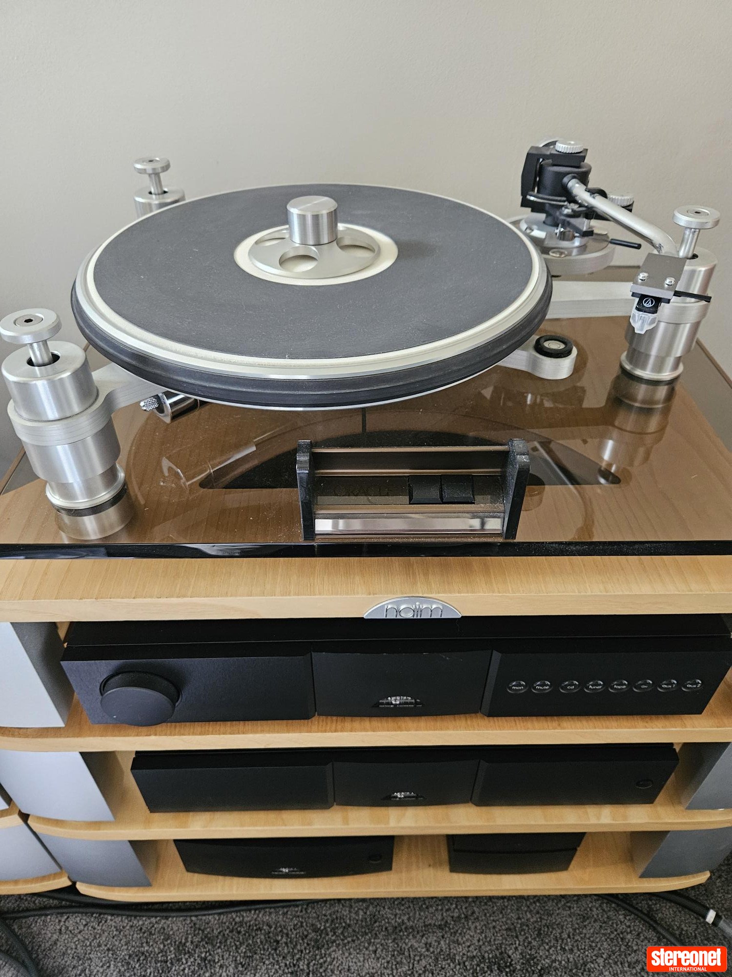 Oracle Delphi Turntable and Tonearm Package - Turntables & Record ...