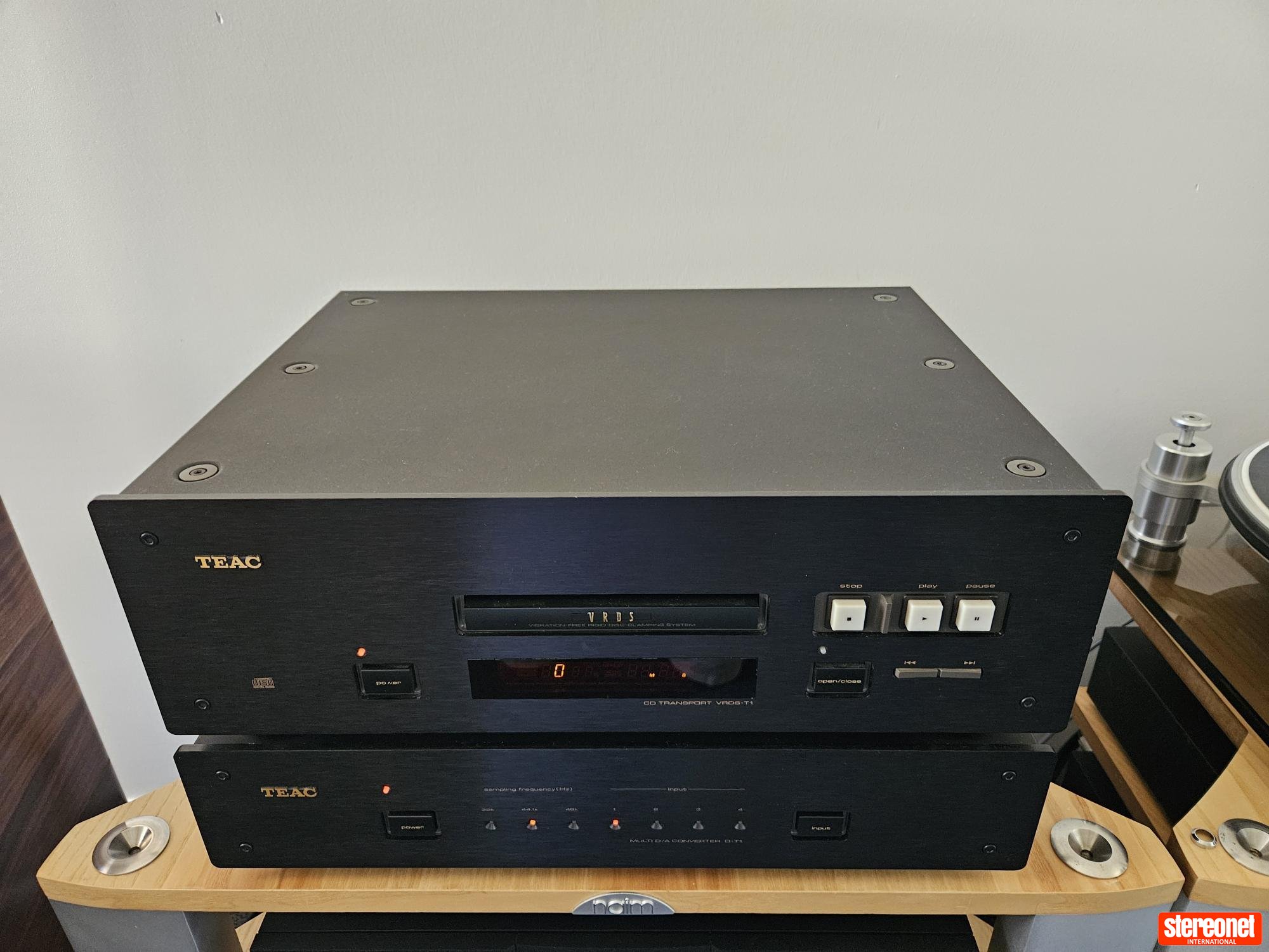 TEAC T1/DT1 CD Transport/DAC - CD/SACD Players & Transport - StereoNET