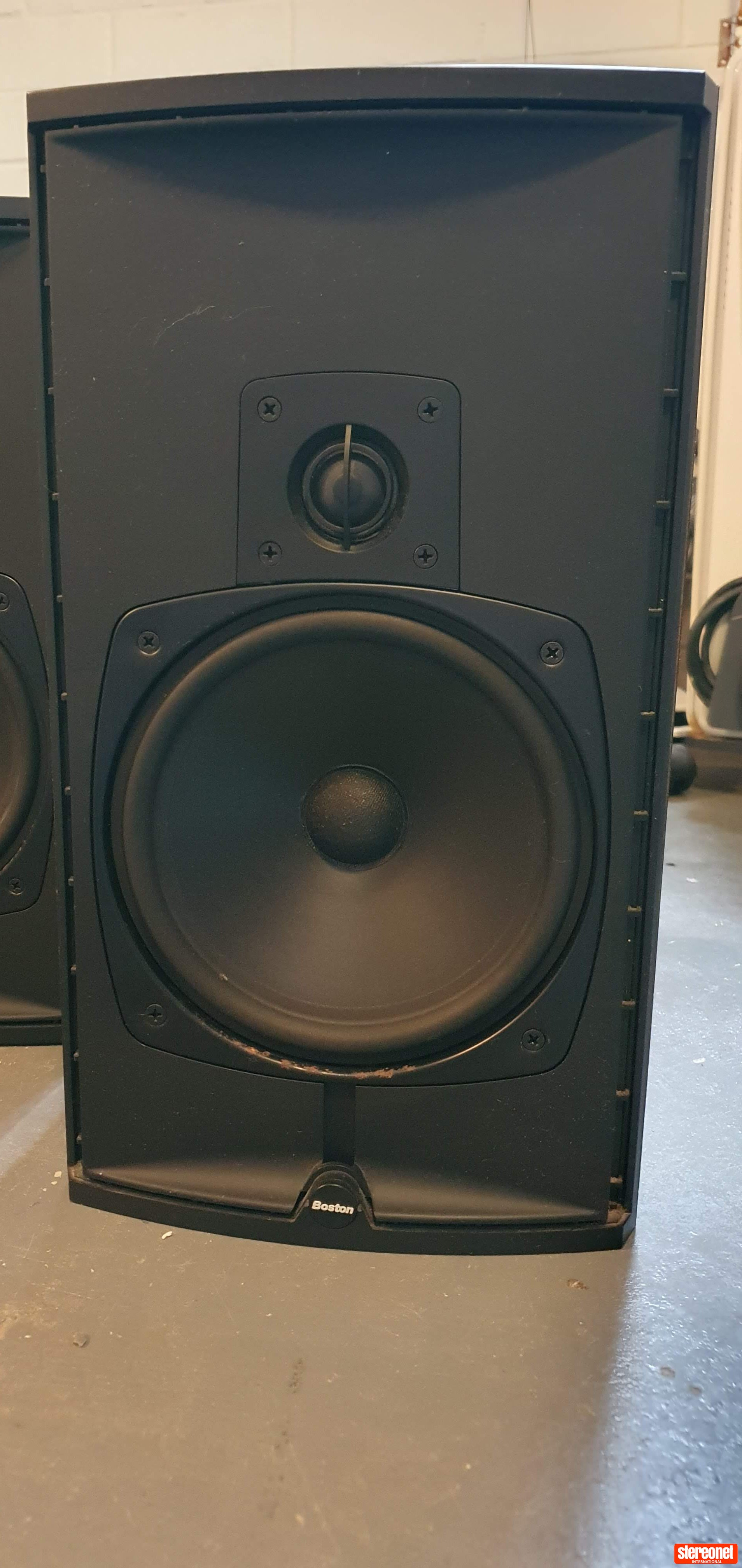 Boston Acoustics CR8 Bookshelf Loudspeakers |﻿ Bookshelf & Small Monitors