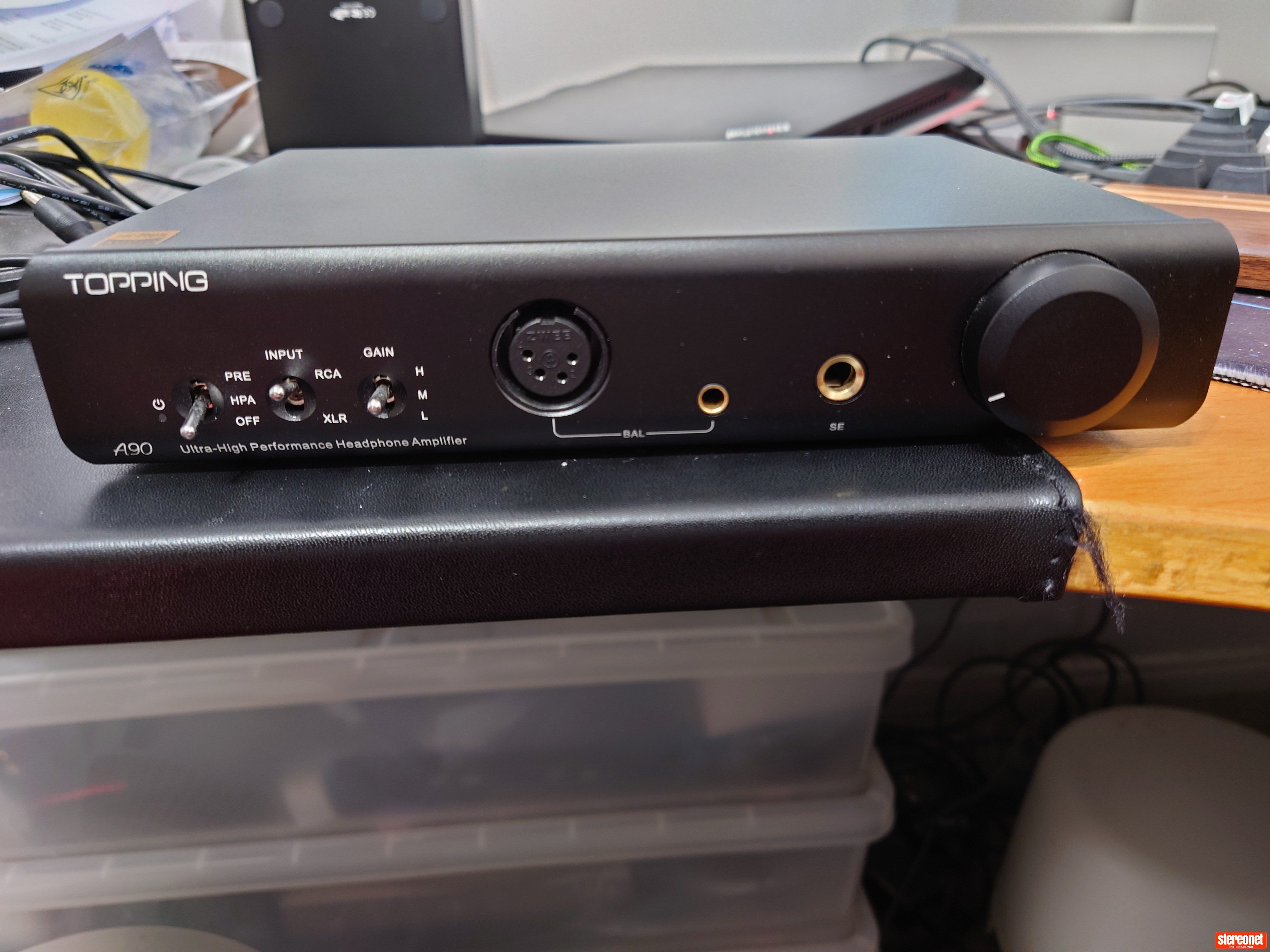 Topping A90 Headphone Amplifier - Headphone Amps & DACs - StereoNET