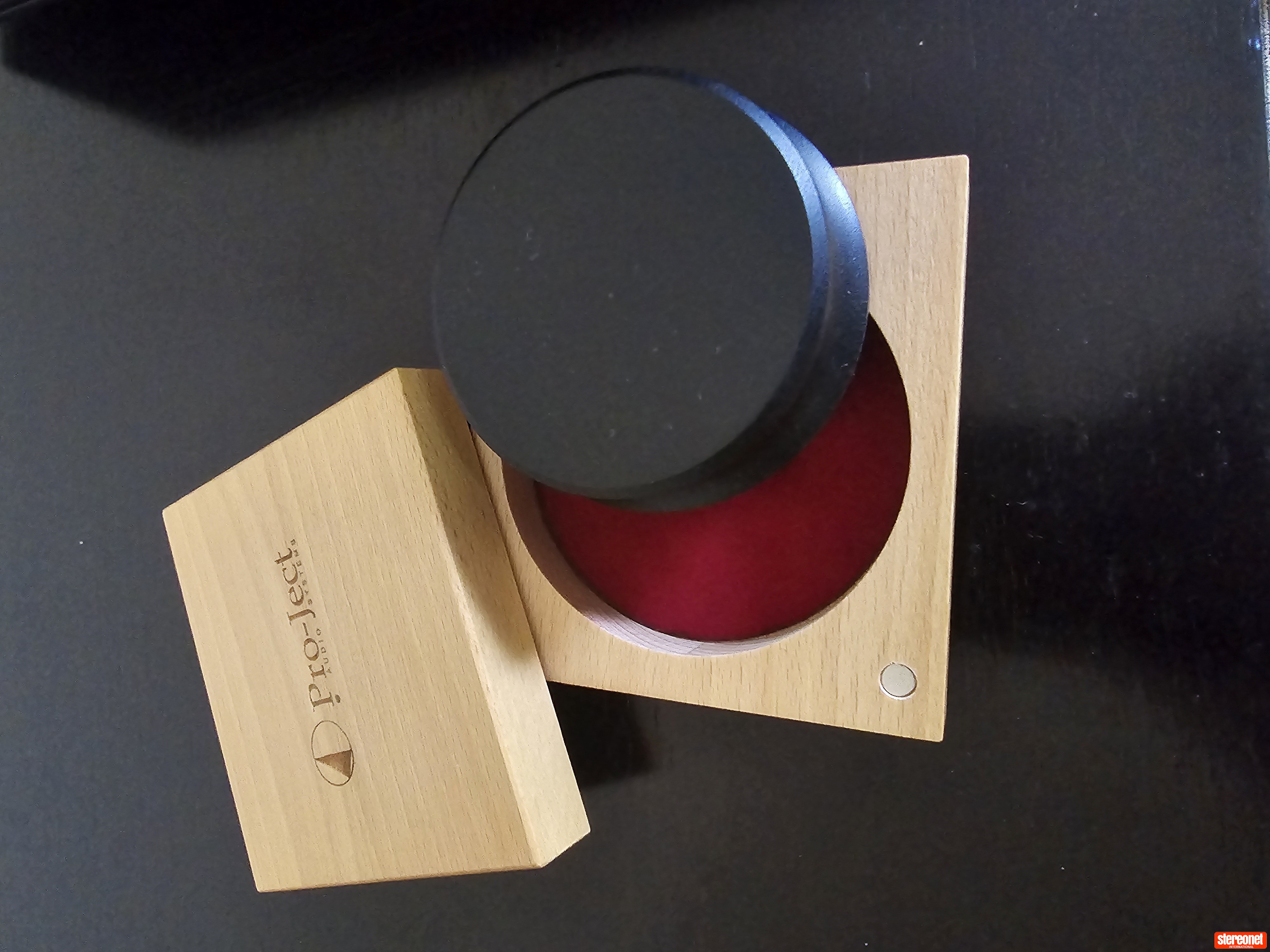 Pro-Ject Record Puck Turntable Accessory |﻿ Analogue Accessories