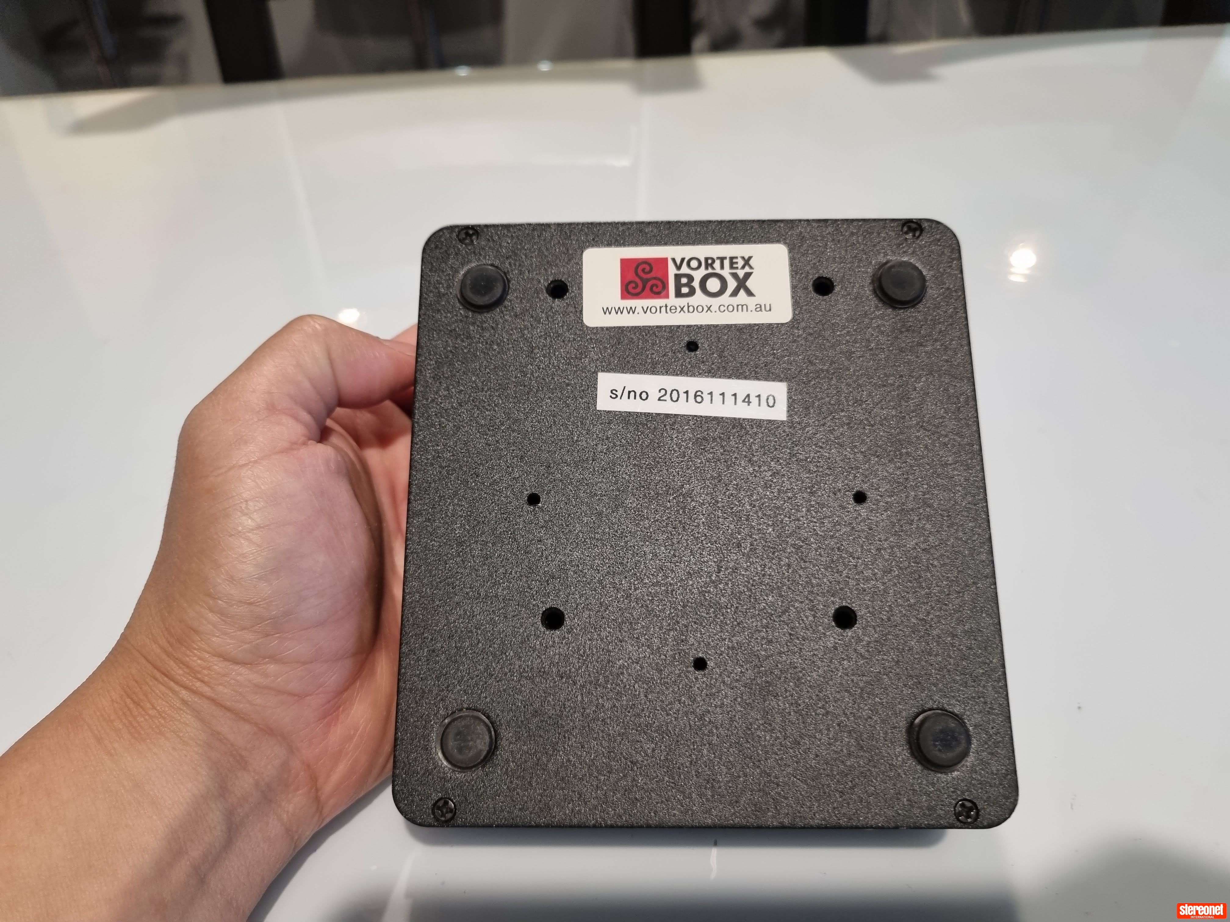 Small Green Computer Sonic Transporter Streamer - DACs and Streamers ...