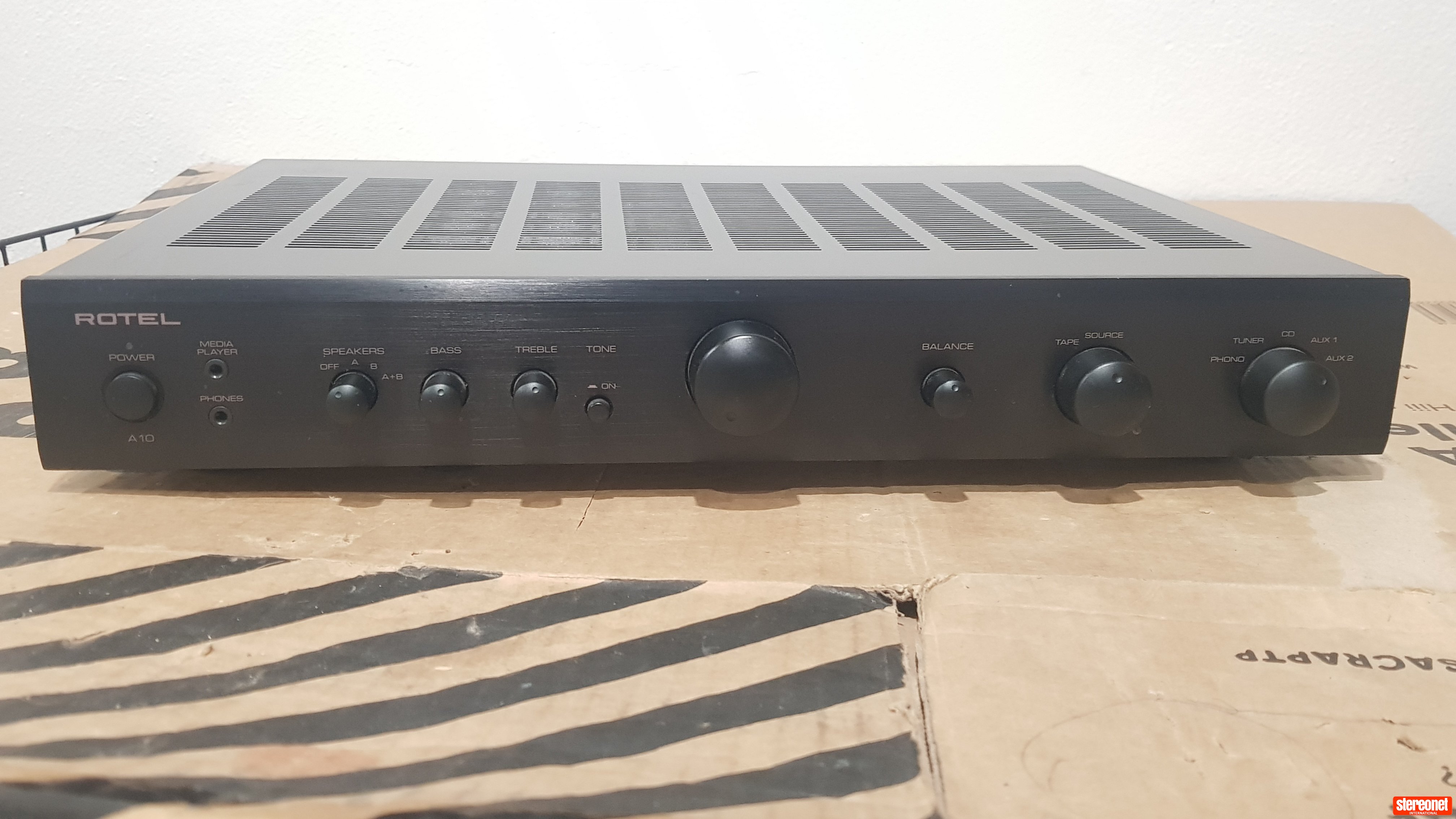 Rotel A10 Integrated Amplifier - Integrated Amplifiers - StereoNET