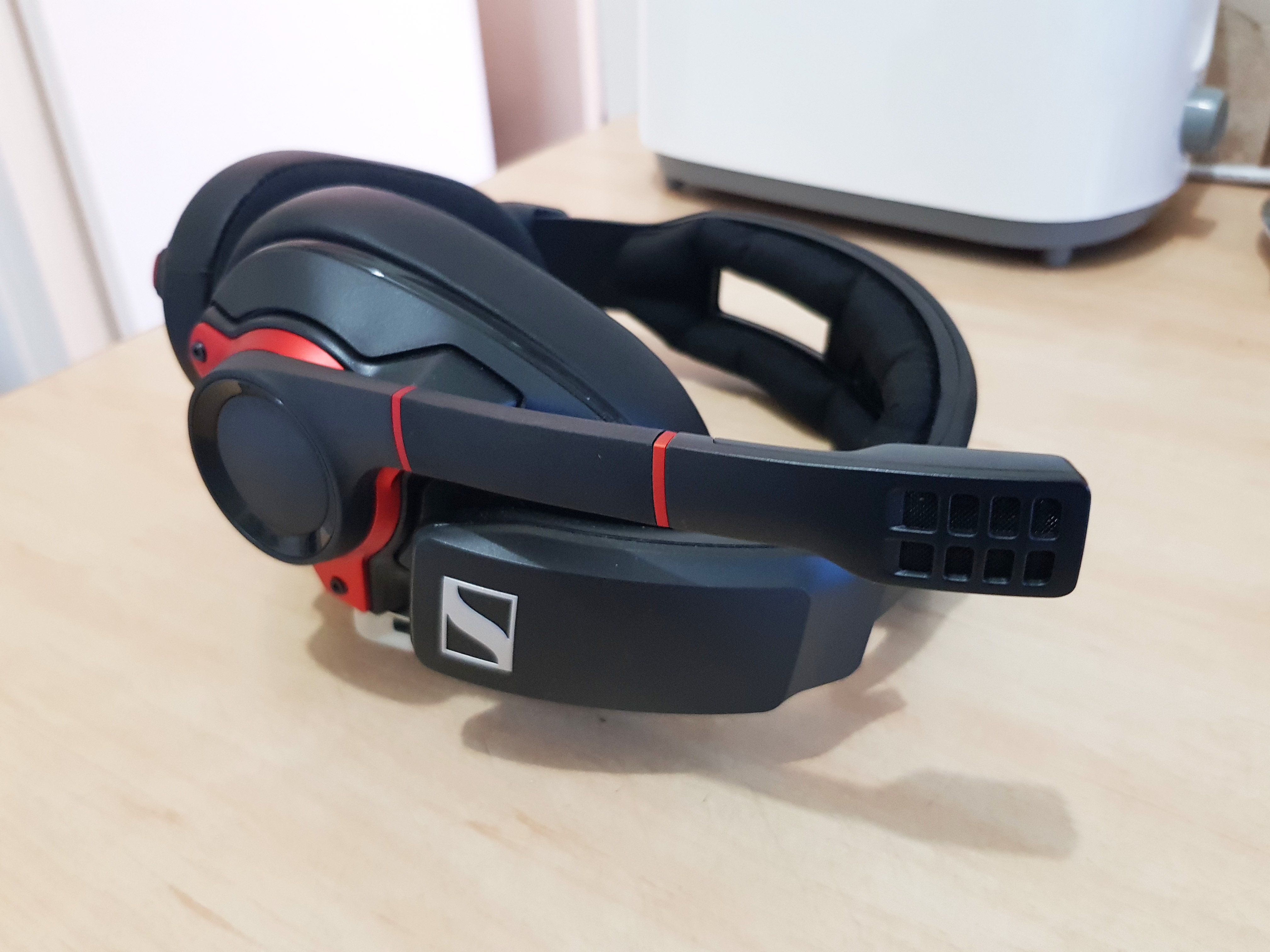 Sennheiser GSP 600 Gaming Headset - Headphones (Over/On Ear) - StereoNET