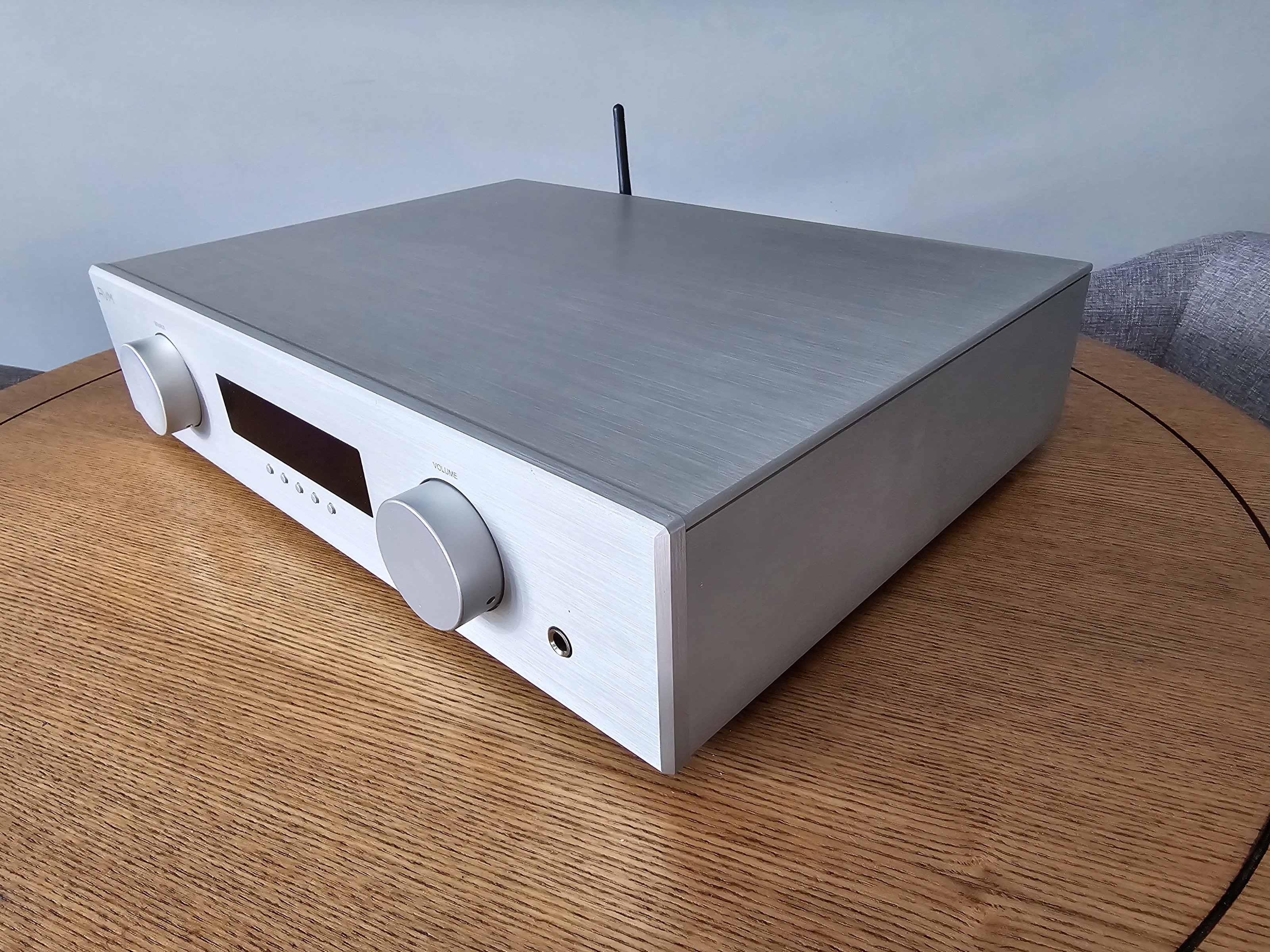 AVM Audio CS3.2 Streaming Pre Amplifier - Pre Amplifiers - StereoNET