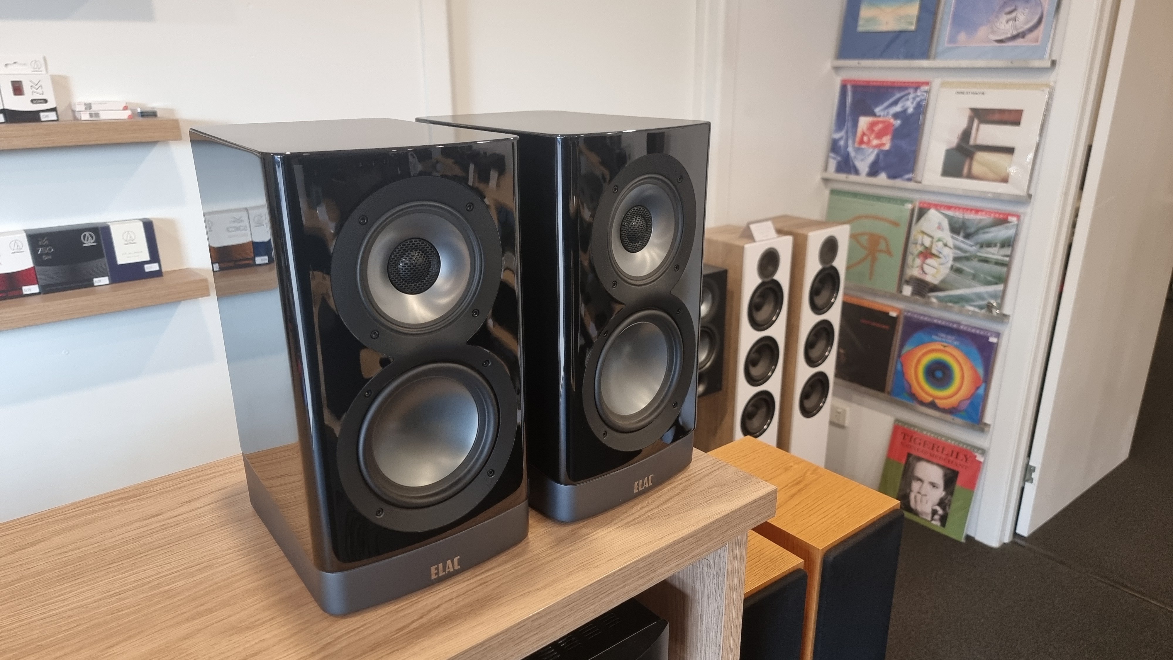 ELAC Navis ARB-51 Bookshelf Loudspeakers - Bookshelf & Small Monitors ...
