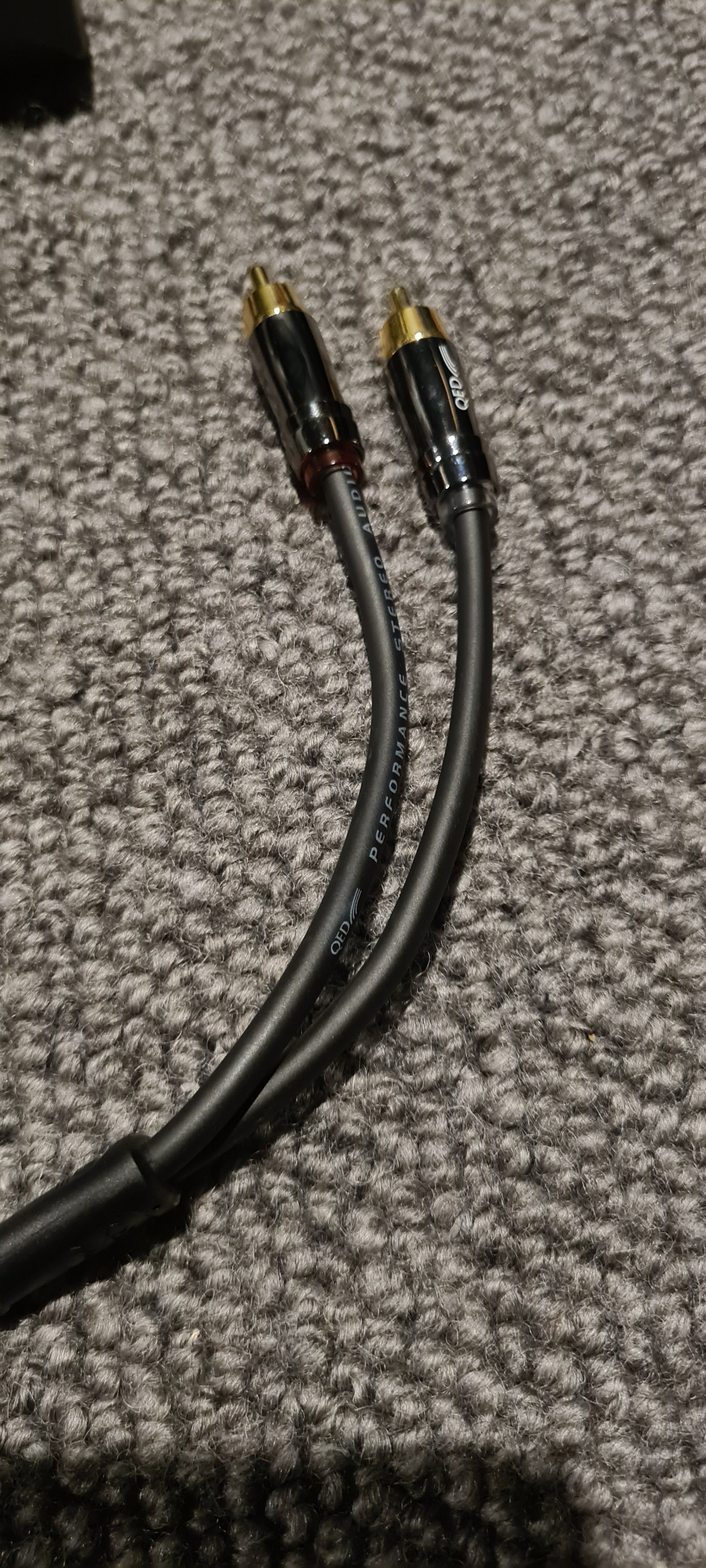 QED Performance Graphite Audio J2P 3m Interconnect Cables (RCA ...