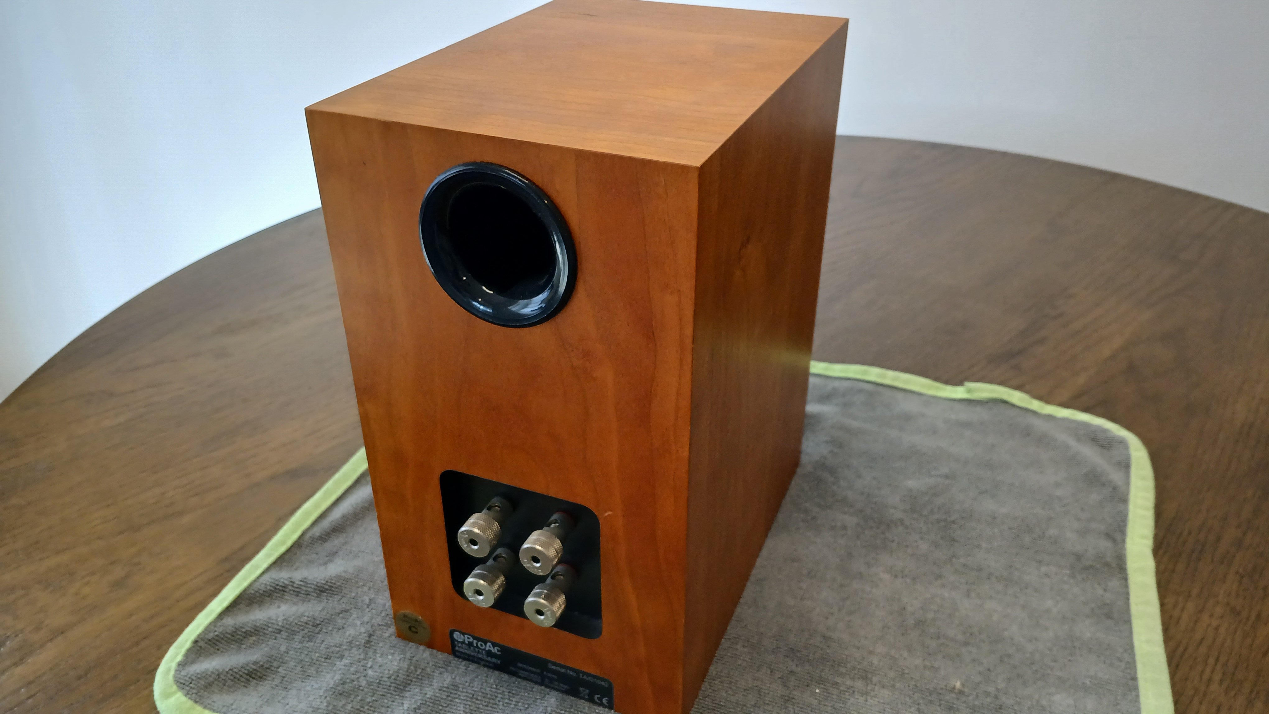 Proac Tablette Anniversary Bookshelf Loudspeakers |﻿ Bookshelf & Small ...