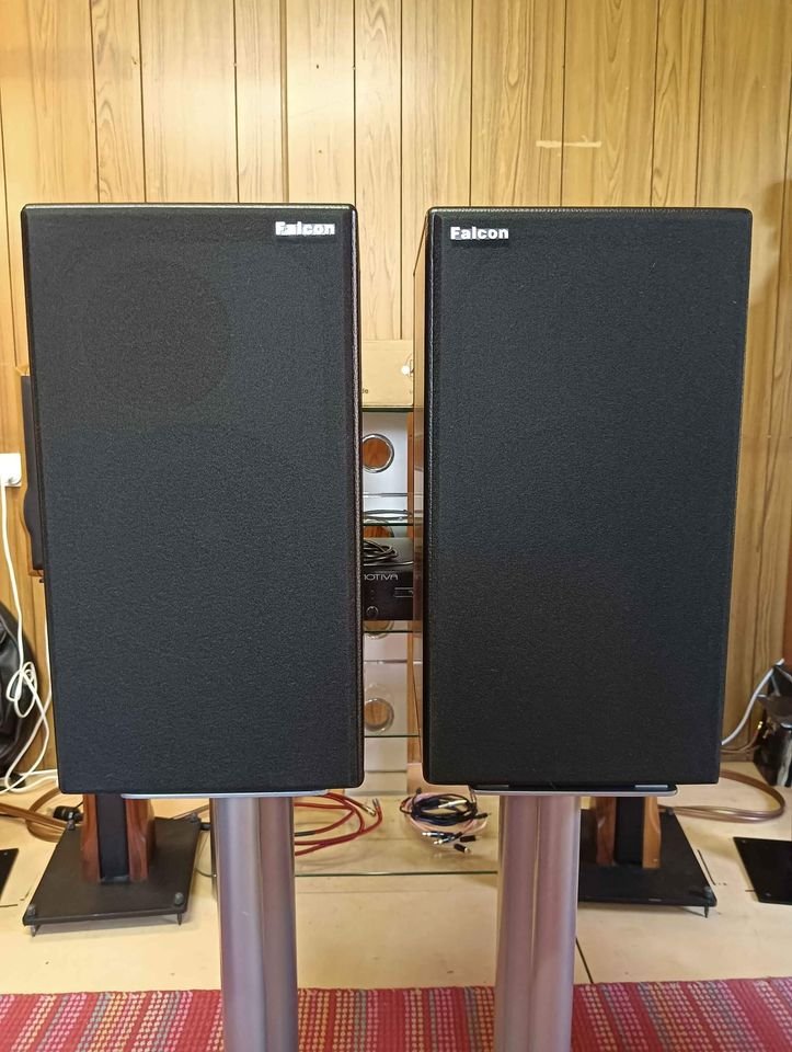 Falcon Acoustics RAM Studio 20 Standmount Loudspeakers - Bookshelf ...