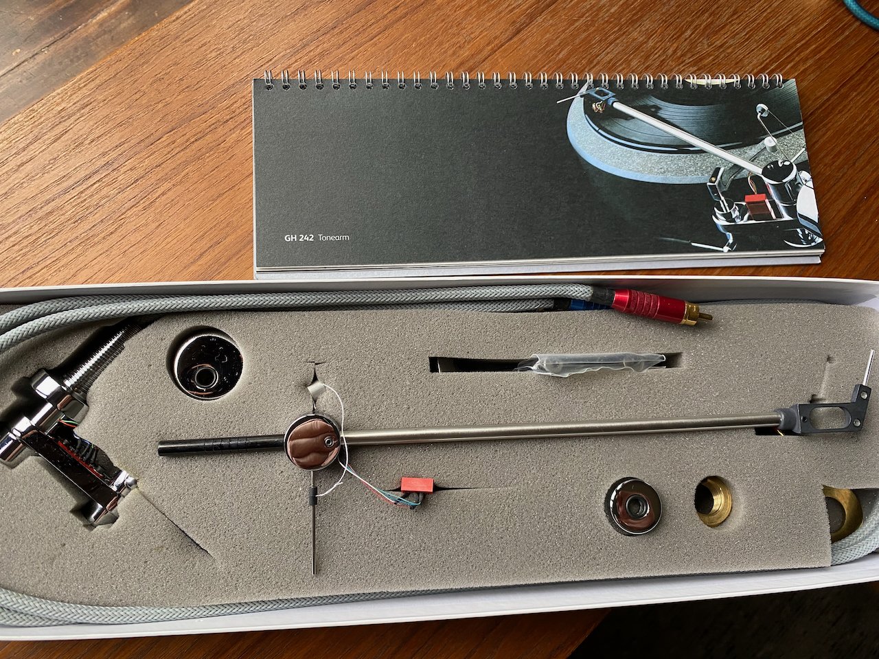 Hadcock GH242 Integra Tonearm - Tonearms - StereoNET