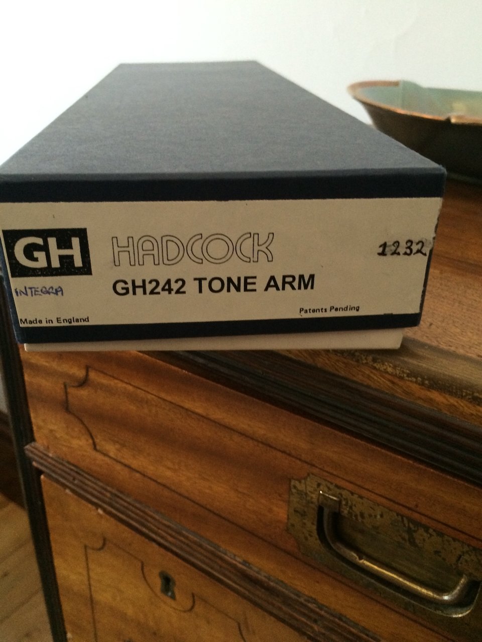 Hadcock GH242 Integra Tonearm - Tonearms - StereoNET