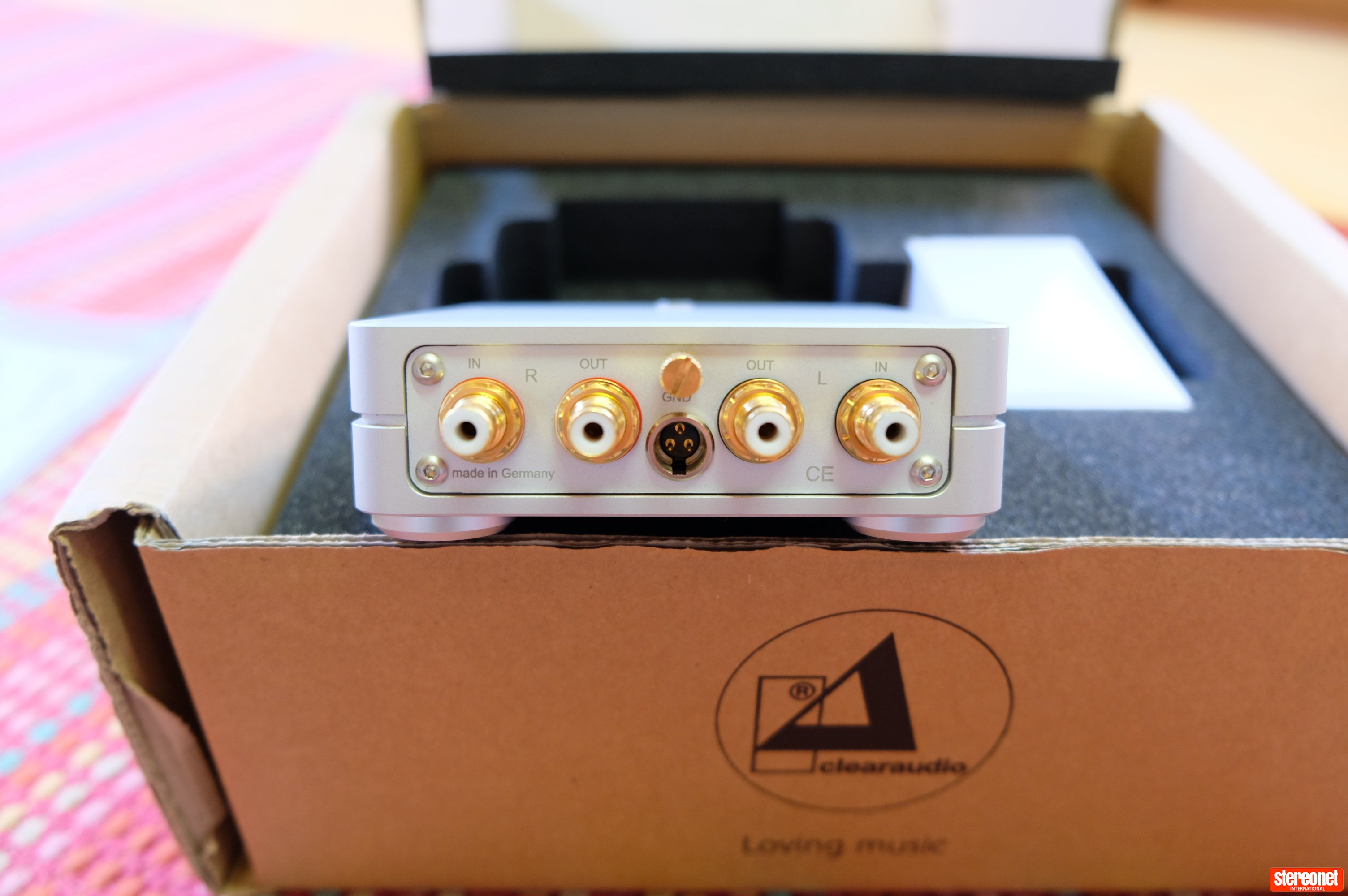 Clearaudio Basic V2 Phono Preamplifier - Phono Amplifiers - StereoNET