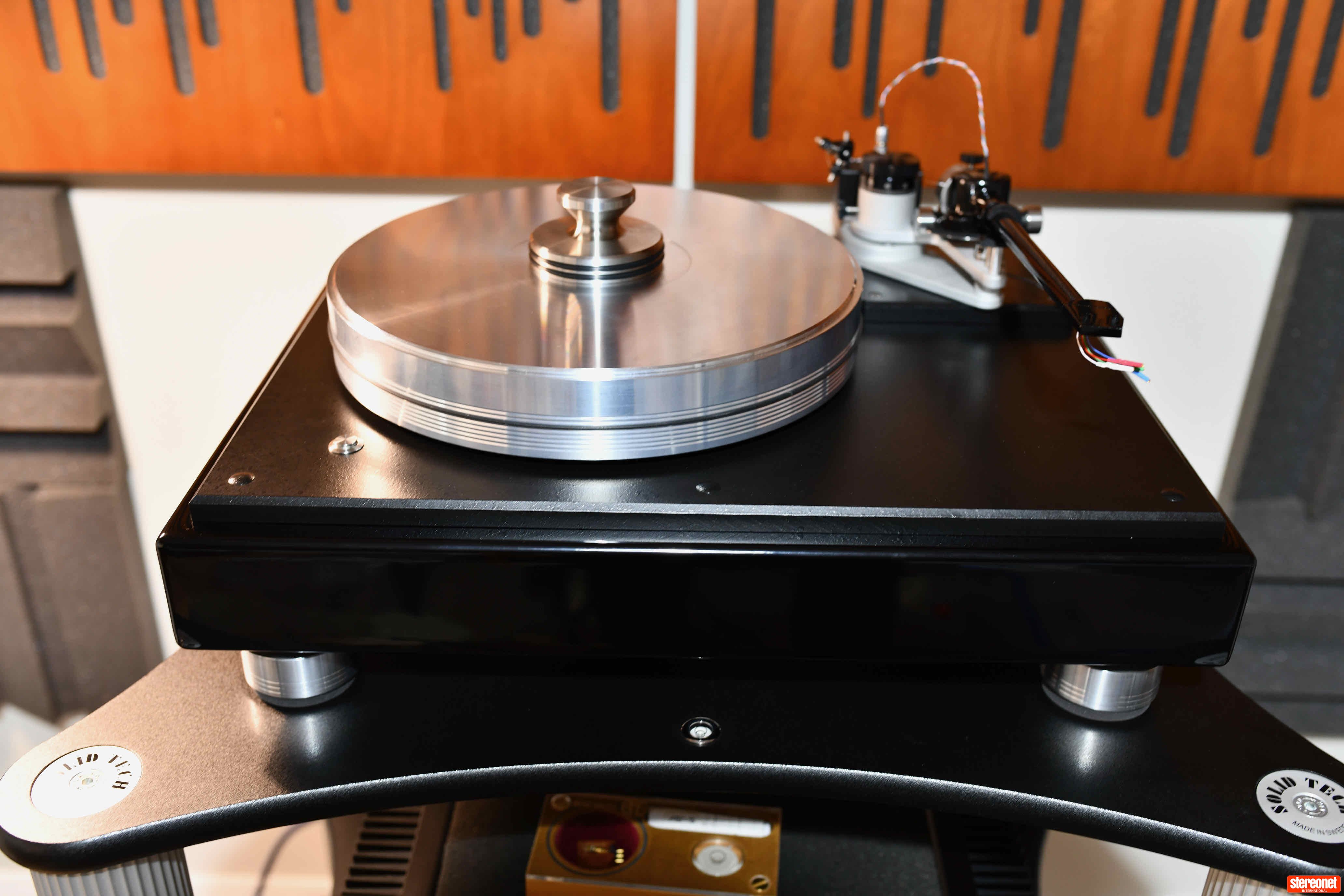 VPI Industries Classic Signature Turntable - Turntables & Record ...